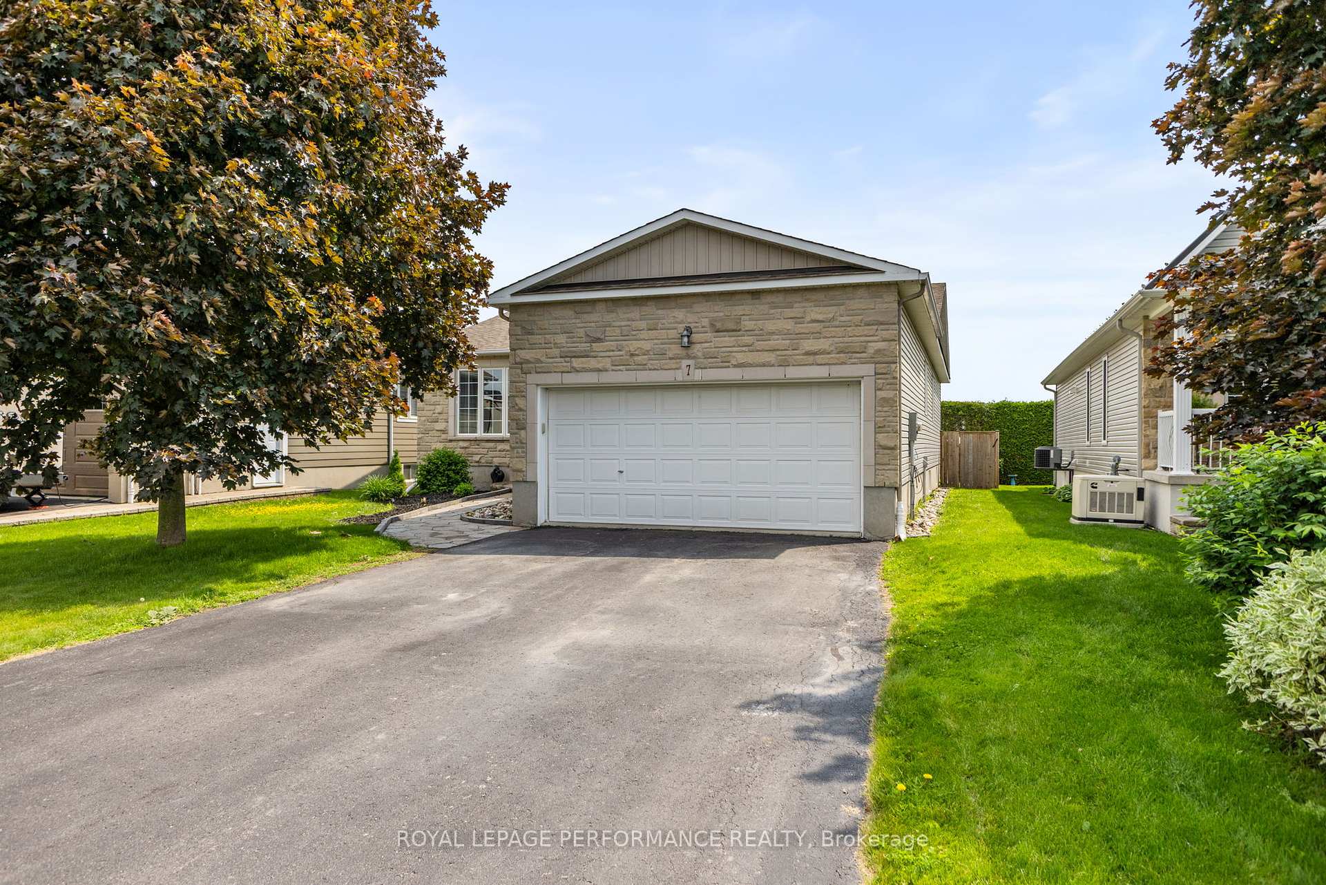 Russell Real Estate MLS® Listings & Houses For Sale