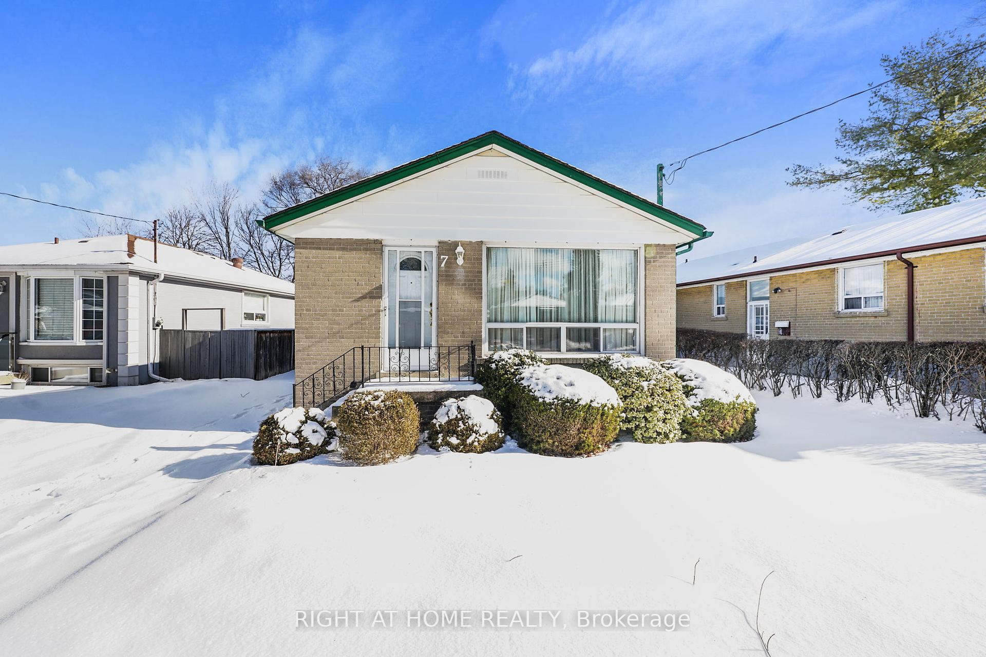 7 Shier Drive, Toronto, ON M1J 2T1