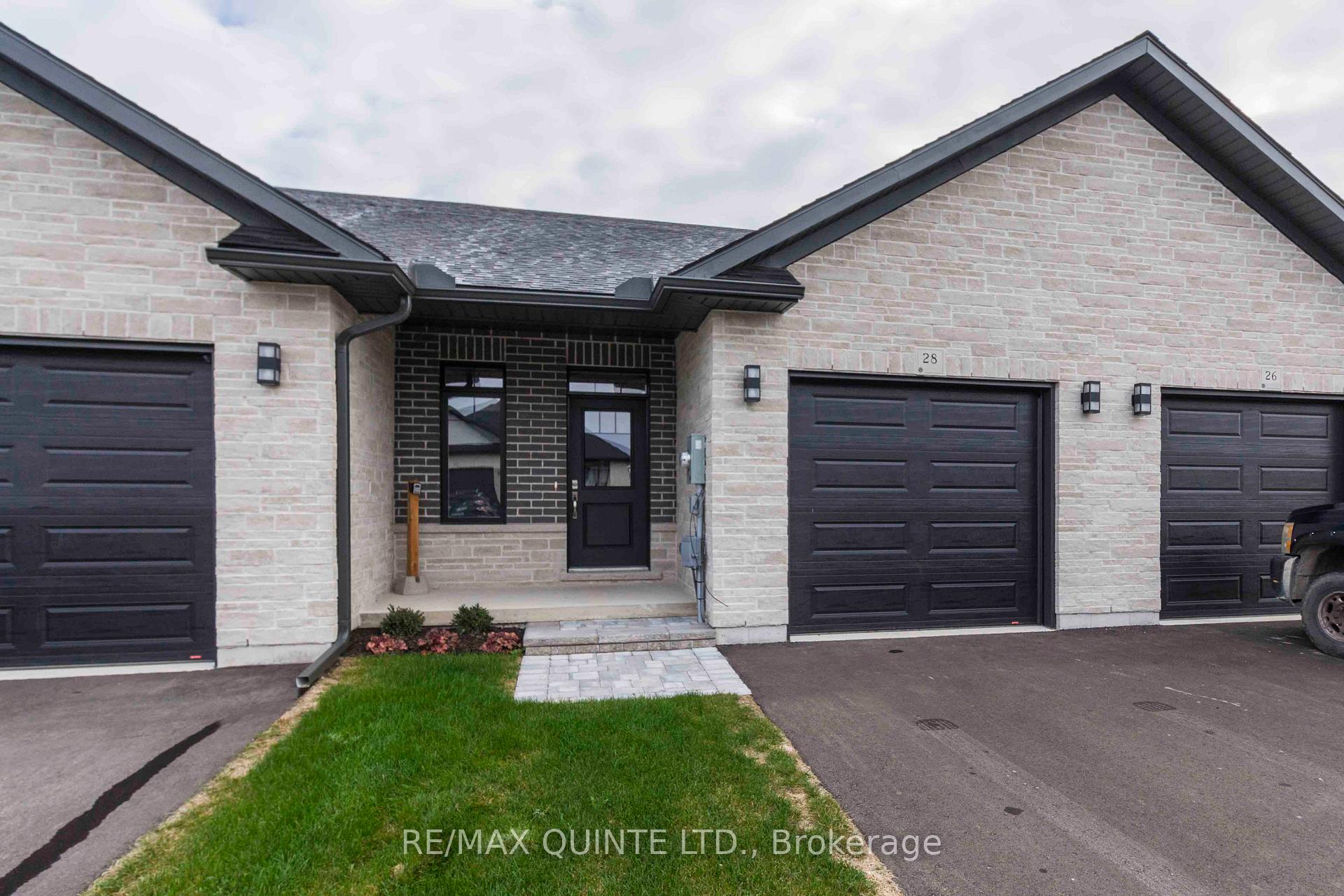 7 Vaughn Court Belleville On K8n 0r7