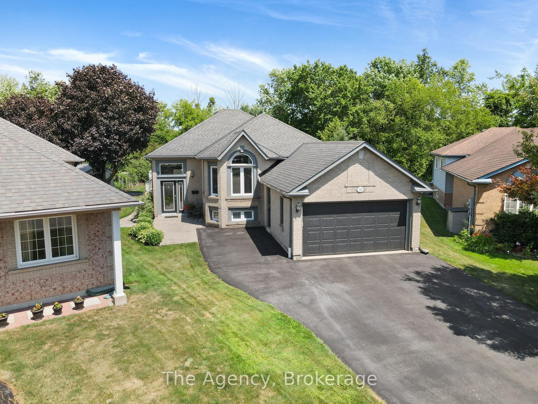 70 Jefferson Court E, Welland, ON L3C 7G4