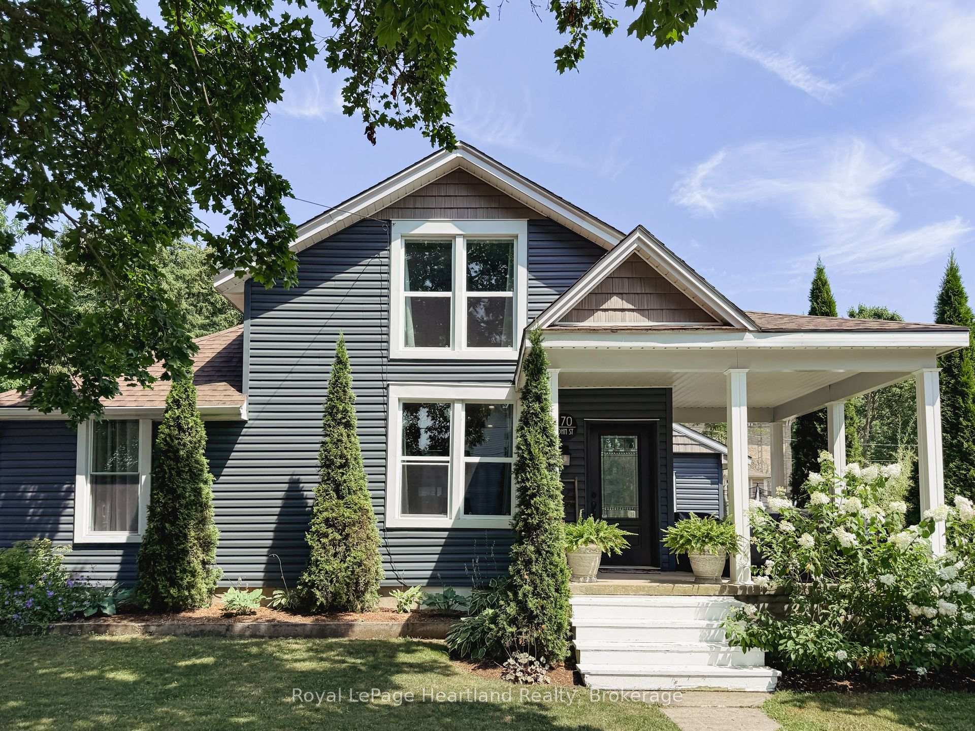 70 John Street, Huron East, ON N0K 1W0