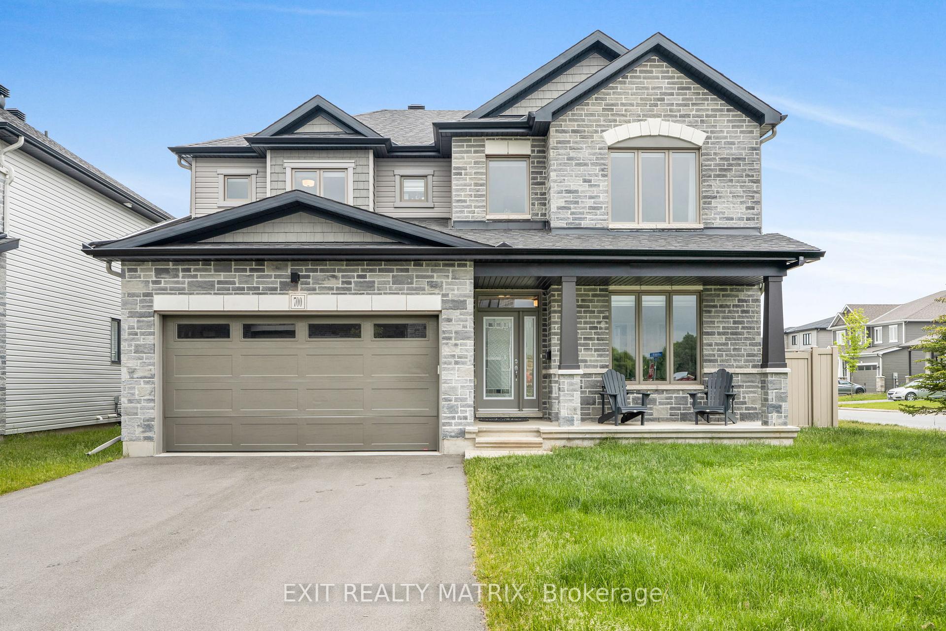 700 Namur Street, Russell, ON K0A 1W0