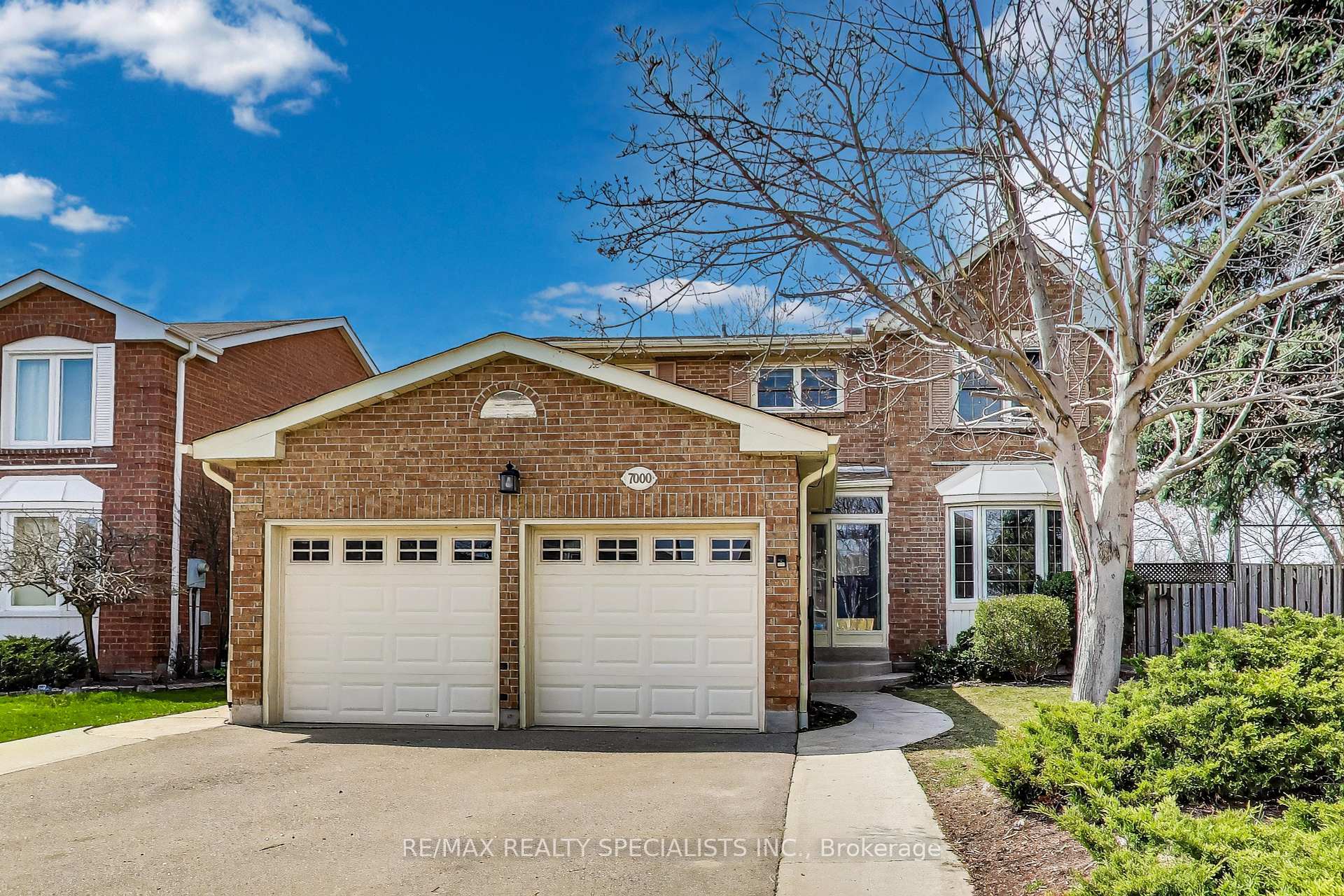 7000 Danton Promenade, Mississauga, ON L5N 5A1