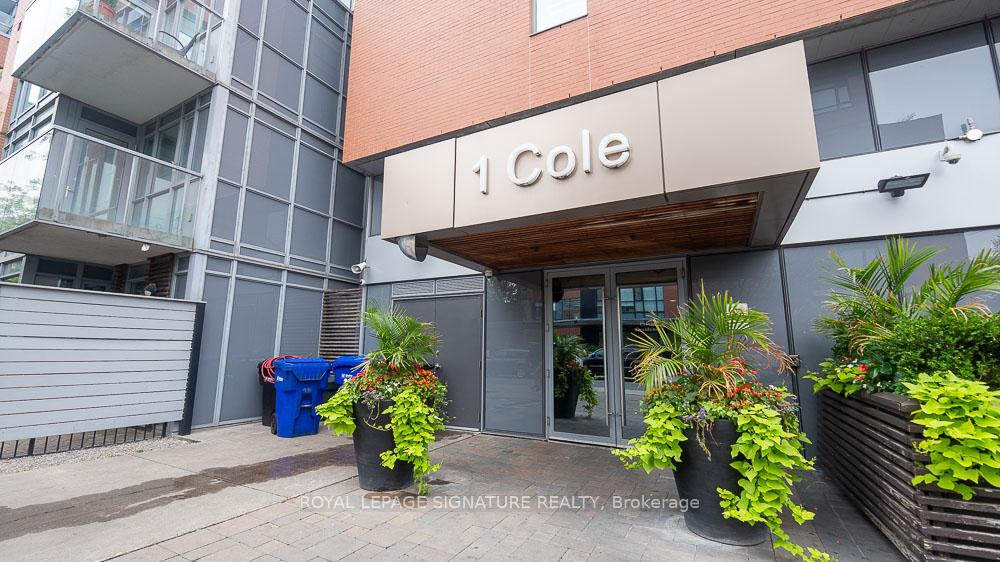 701 - 1 Cole Street, Toronto, ON M5A 4M2