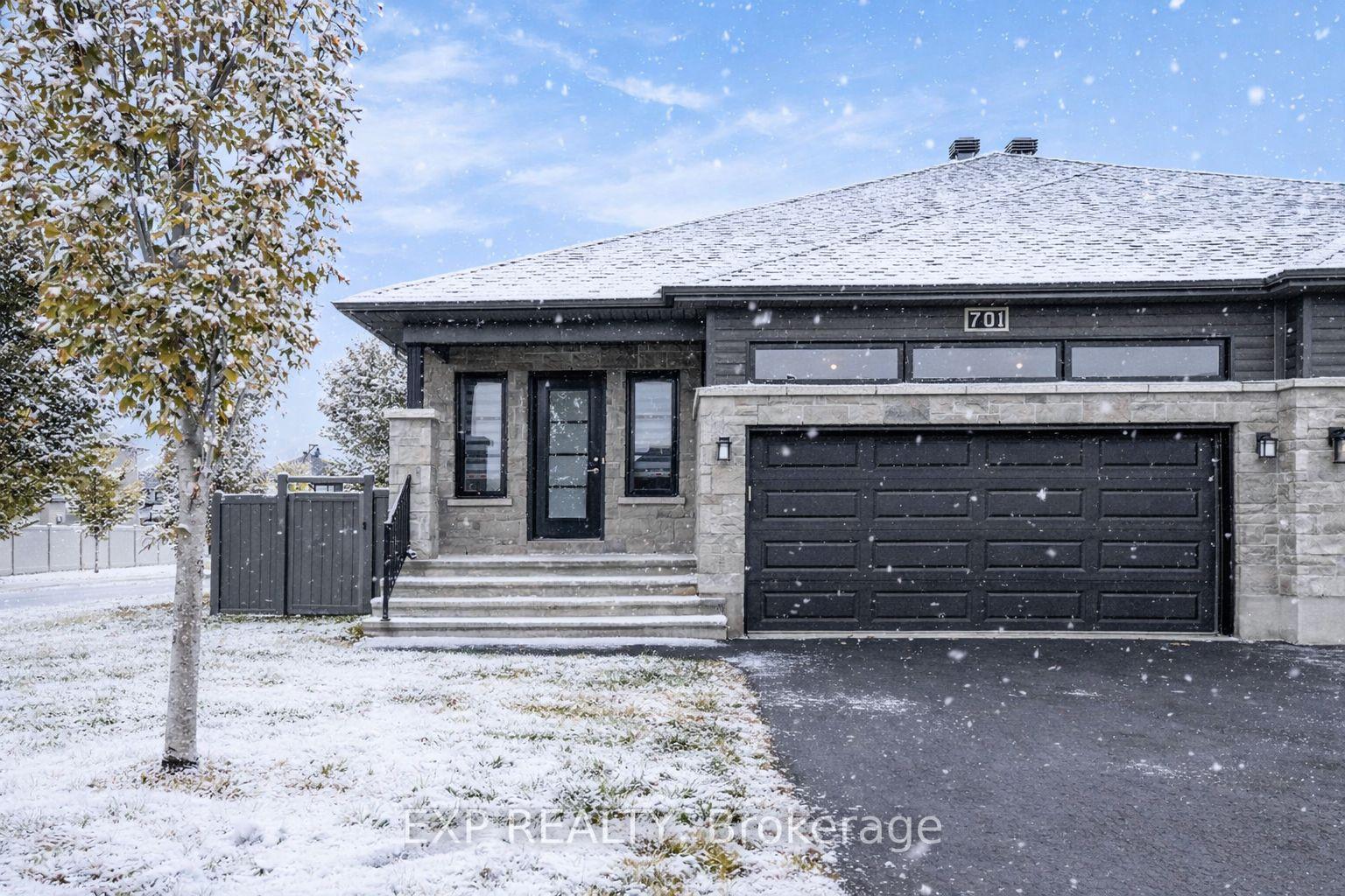 701 Azure Street, Russell, ON K4R 0E5