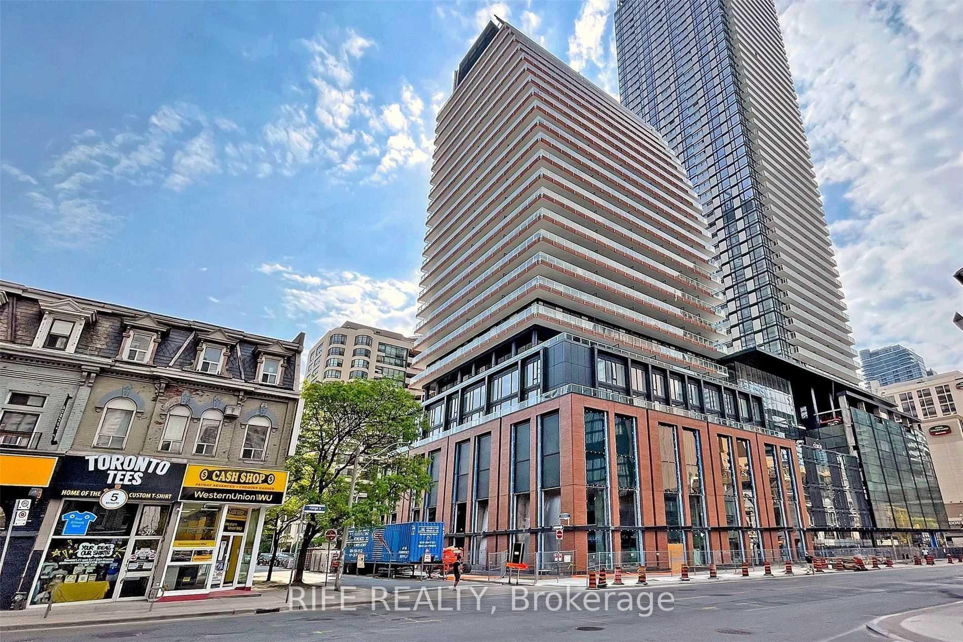 702 - 18 Maitland Terrace, Toronto, ON M4Y 0H2