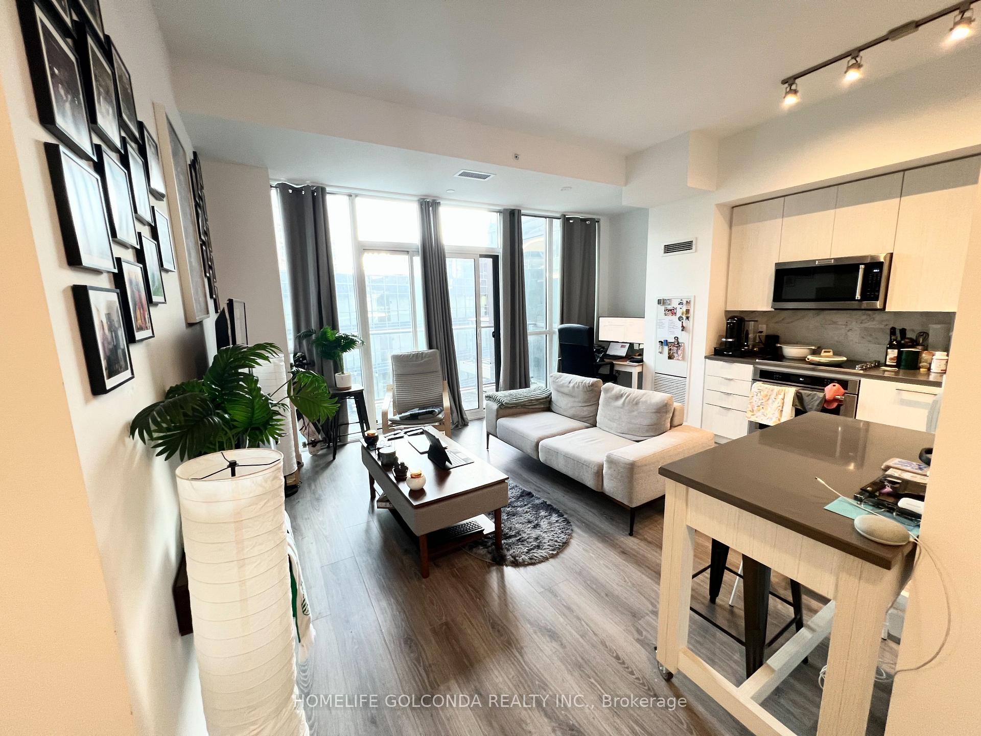 703 - 38 Iannuzzi Street, Toronto, ON M5V 1B2