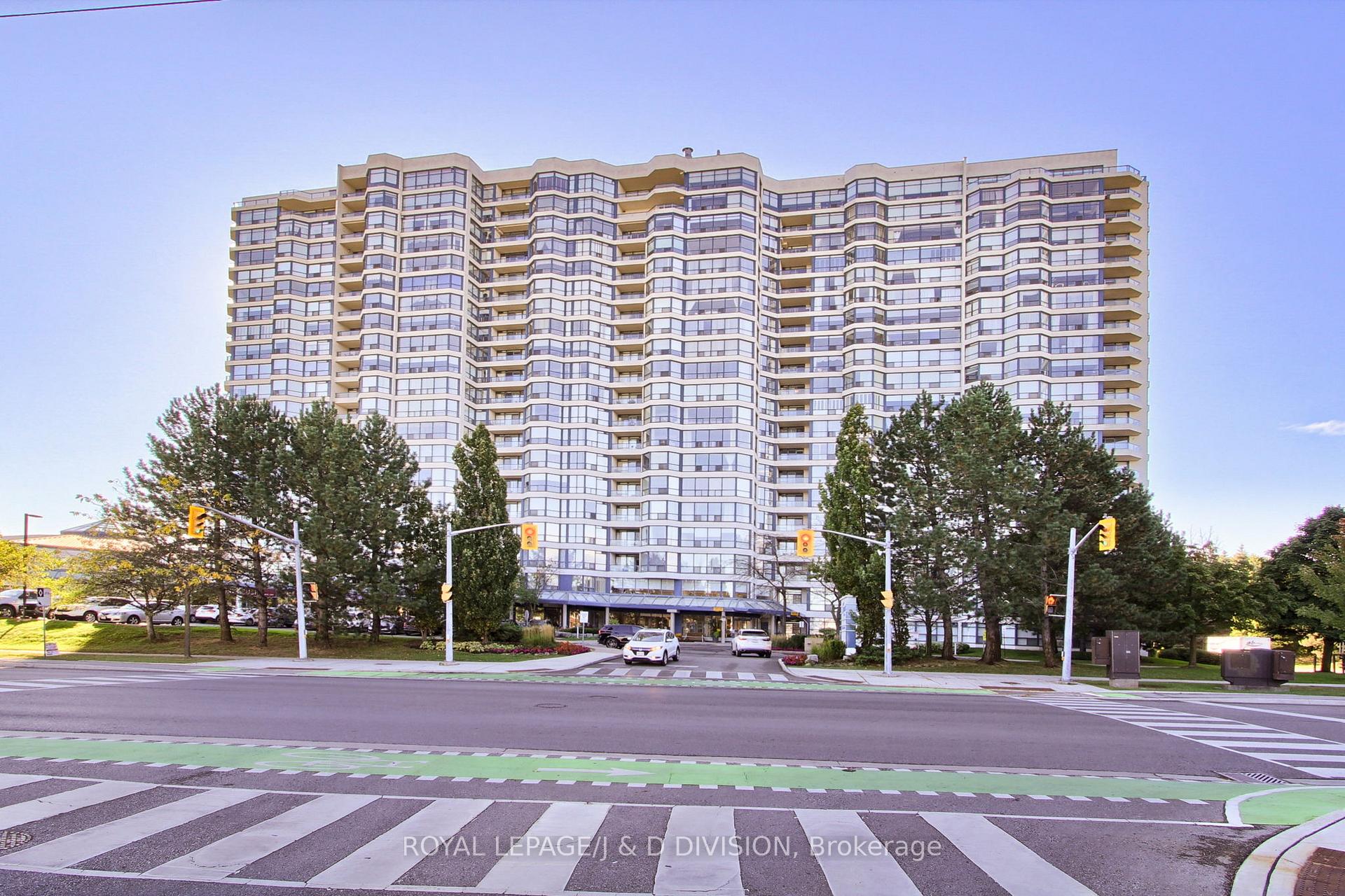 704 - 1 Clark Avenue W, Vaughan, ON L4J 7Y6