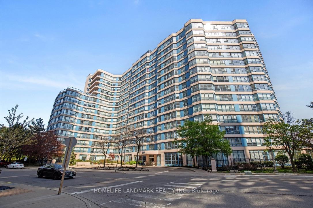 704 - 250 Webb Drive, Mississauga, ON L5B 3Z4