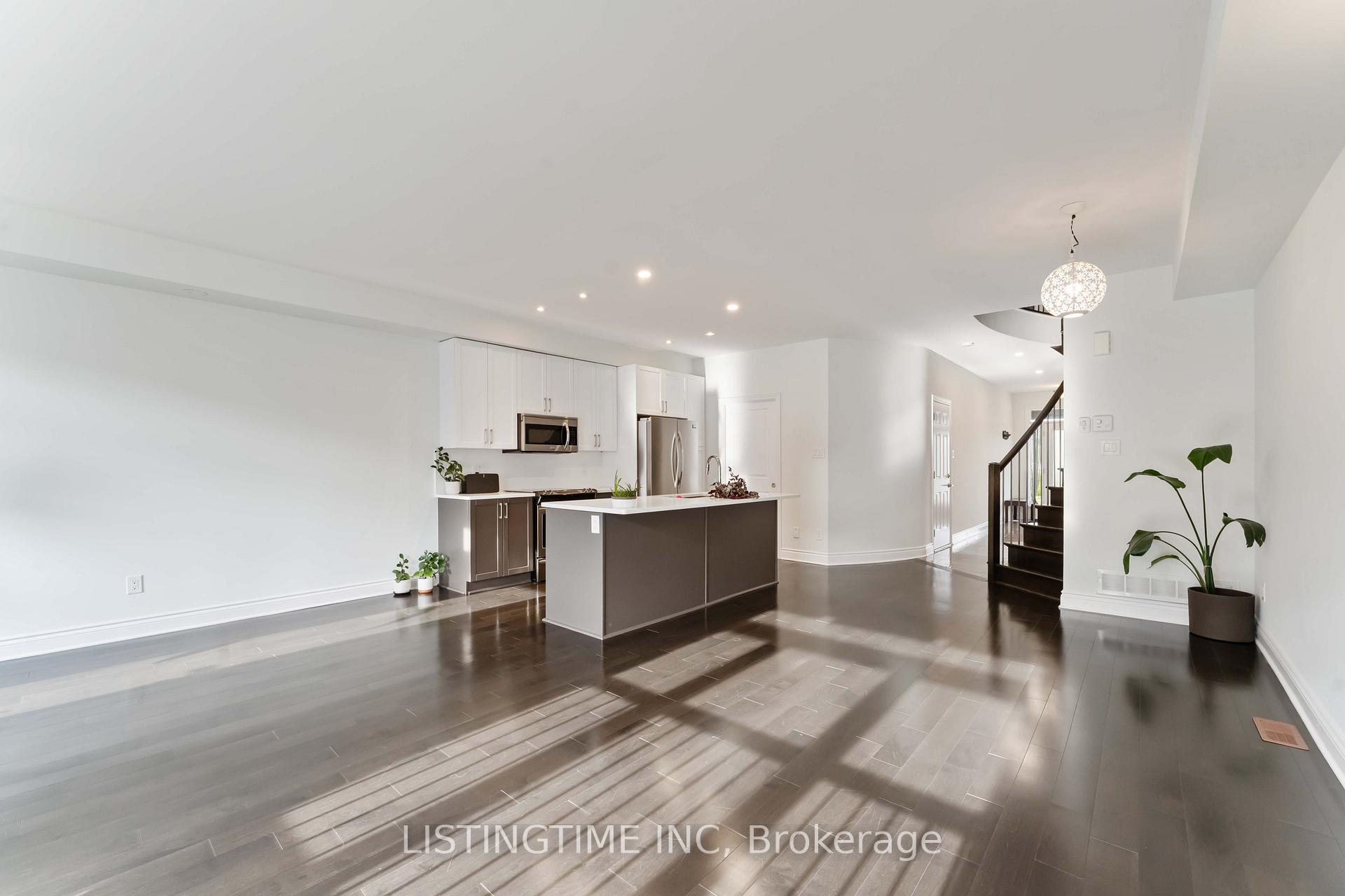 704 Brian Good Avenue, Blossom Park - Airport and Area, ON K4M 0C1