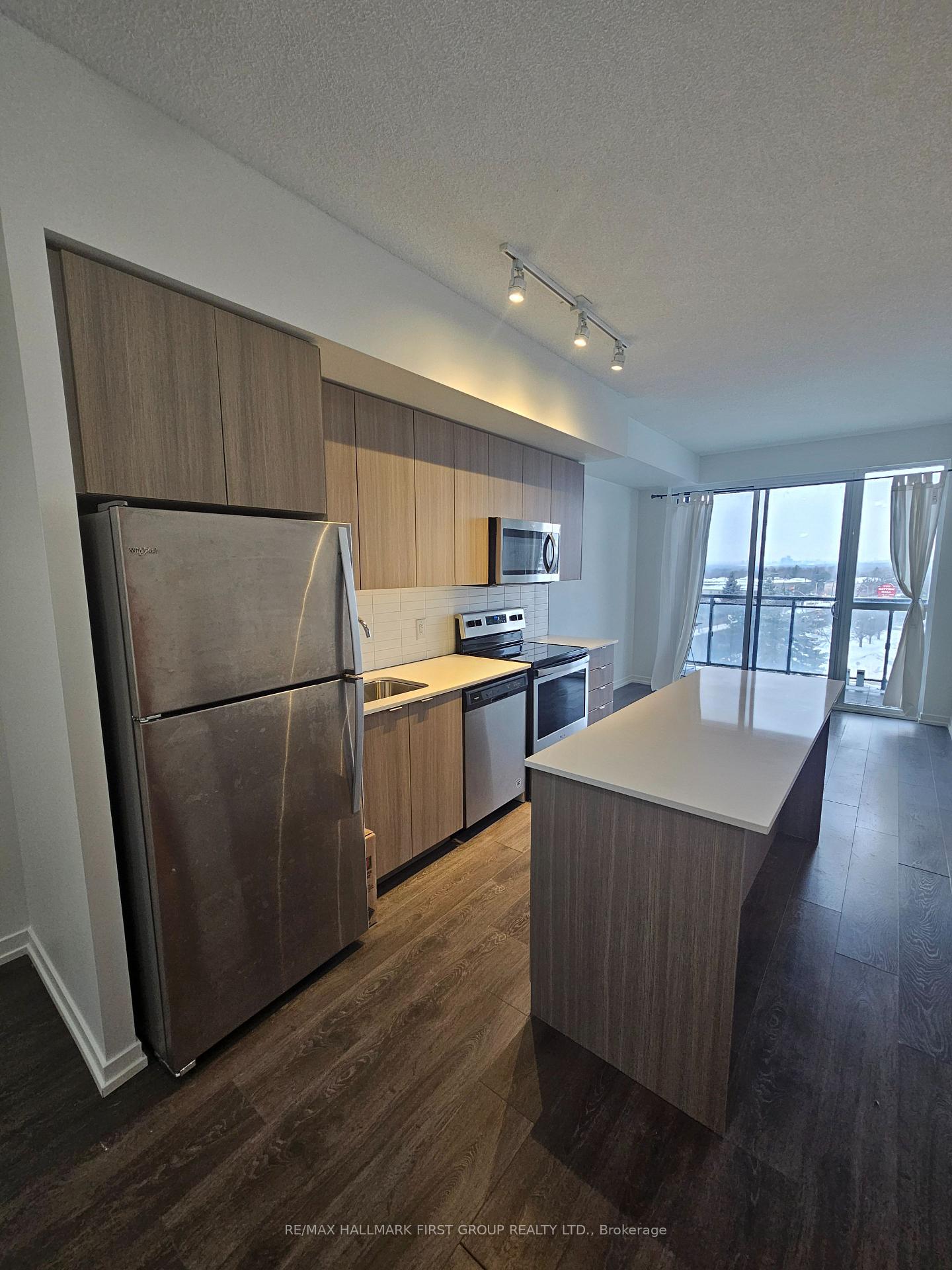 705 - 3237 BAYVIEW Avenue, Toronto, ON M2K 0G1