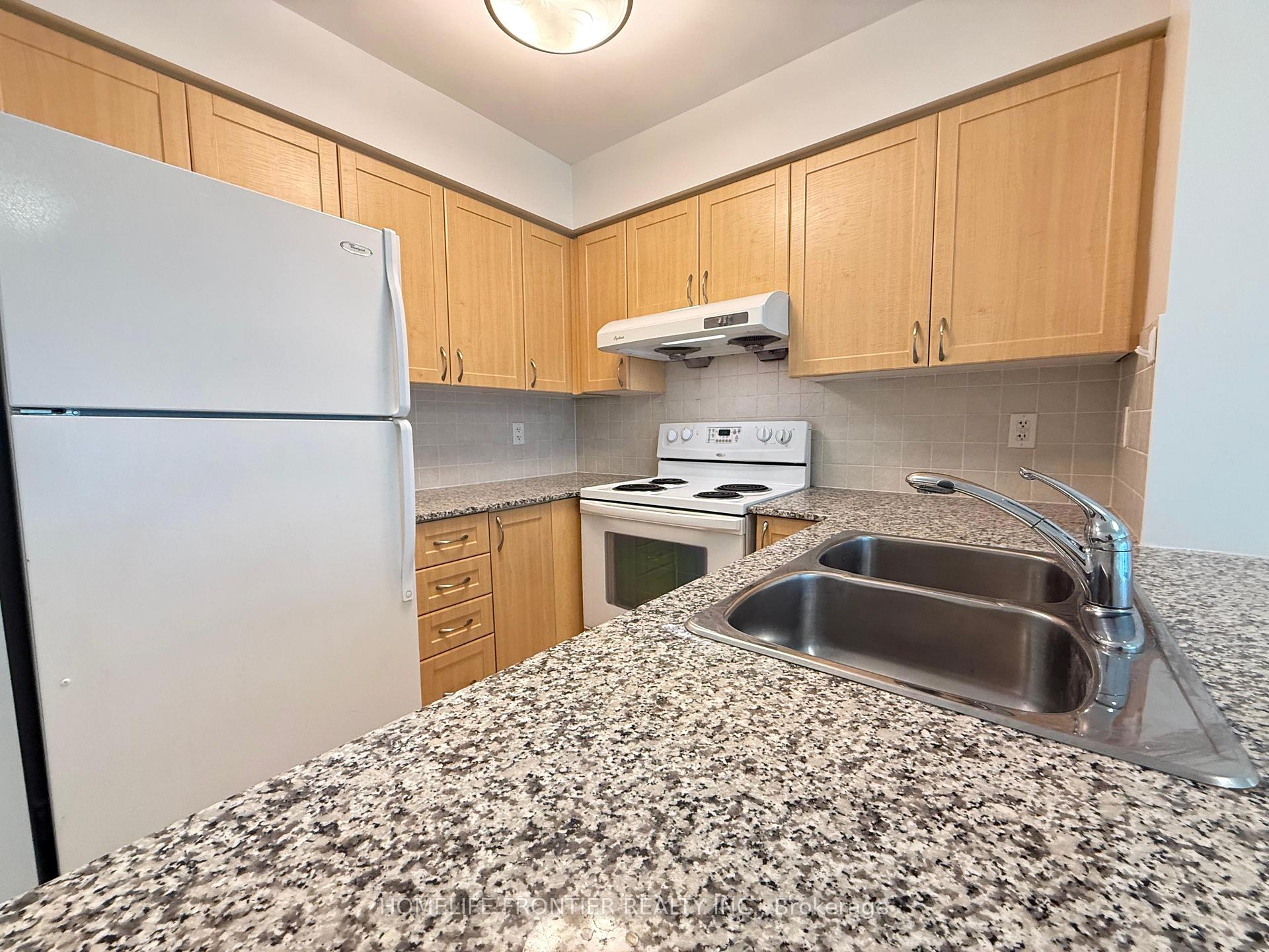 705 - 55 South Town Centre Boulevard, Markham, ON L6G 0B3