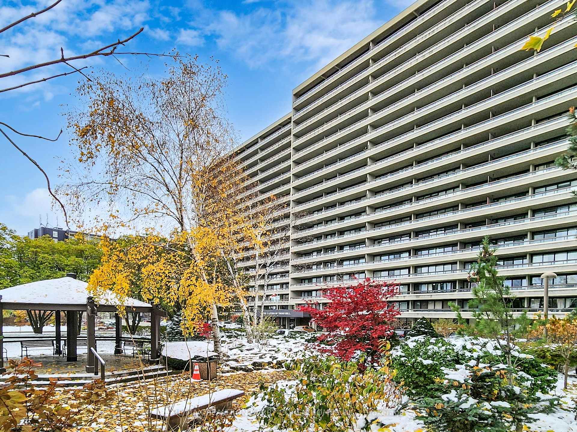 705 - 8111 Yonge Street, Markham, ON L3T 4V9