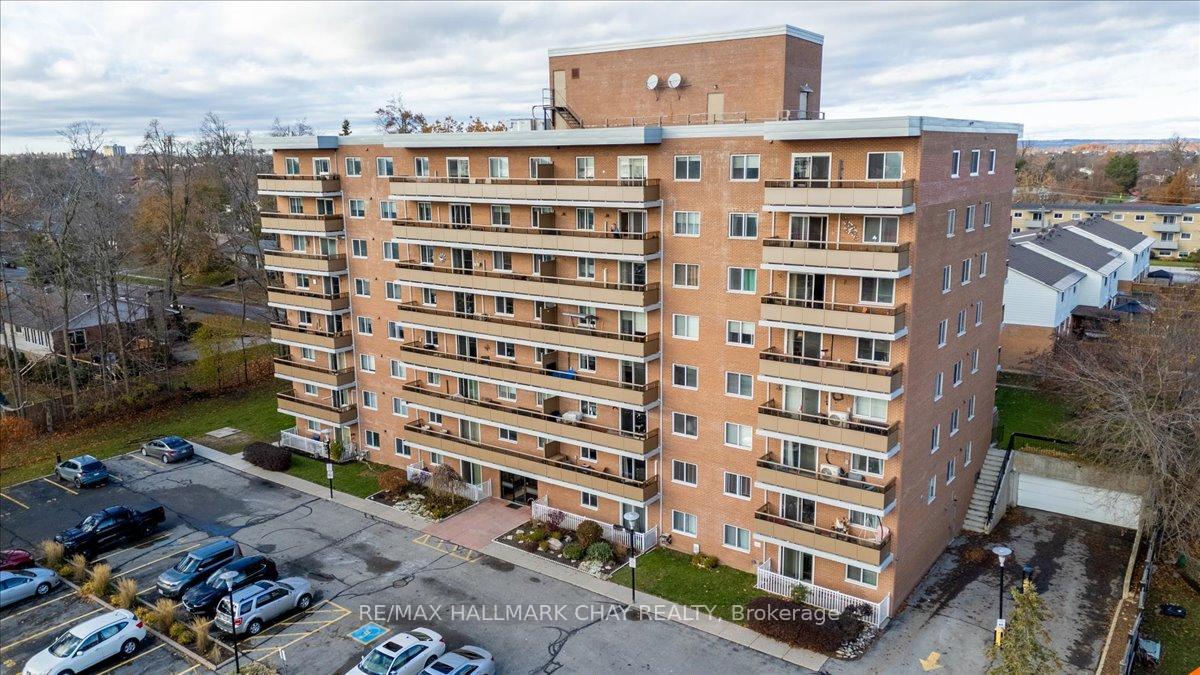 706 - 414 Blake Street, Barrie, ON L4M 5J7
