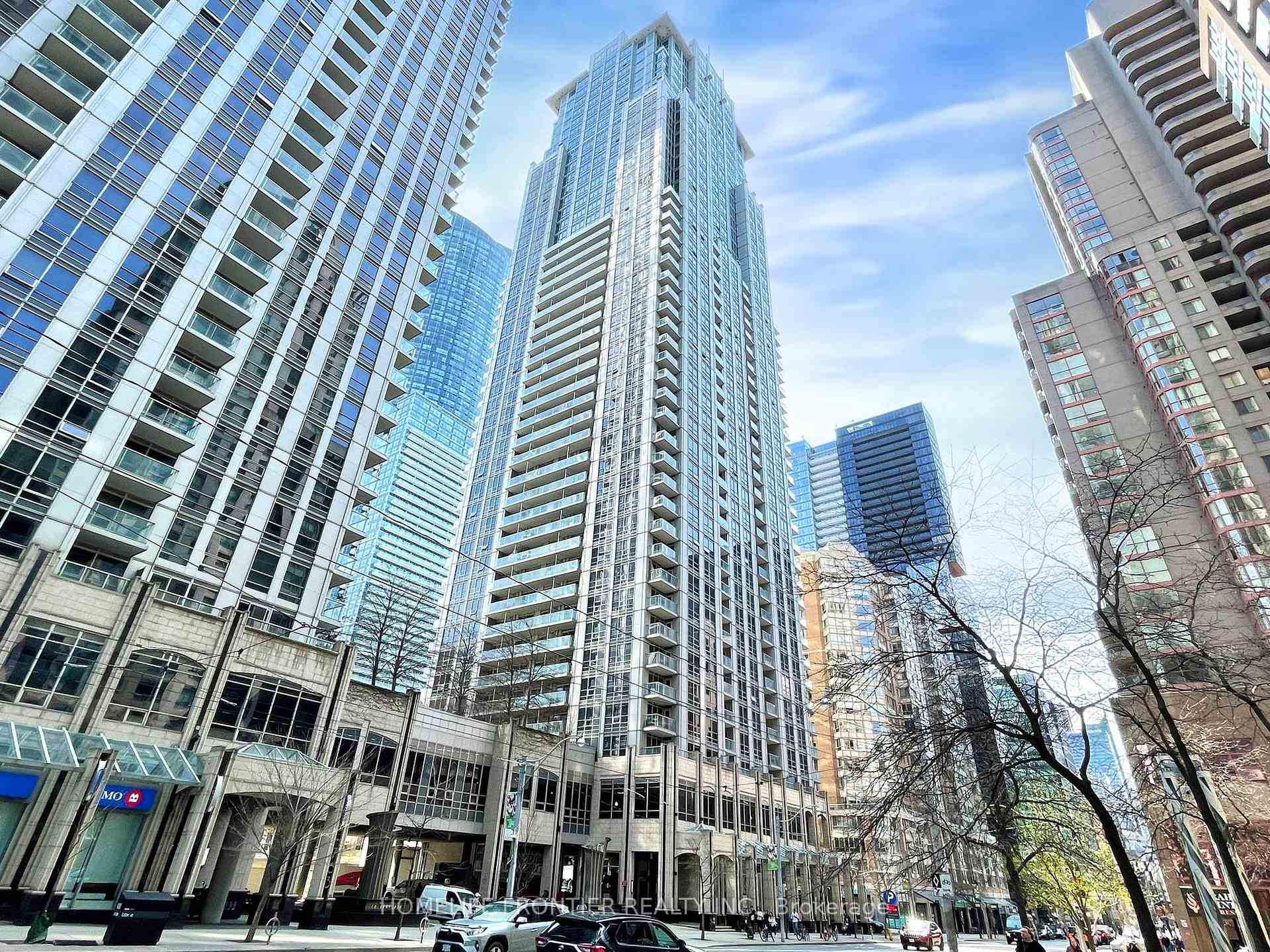 707 - 761 Bay Street, Toronto, ON M5G 2R2