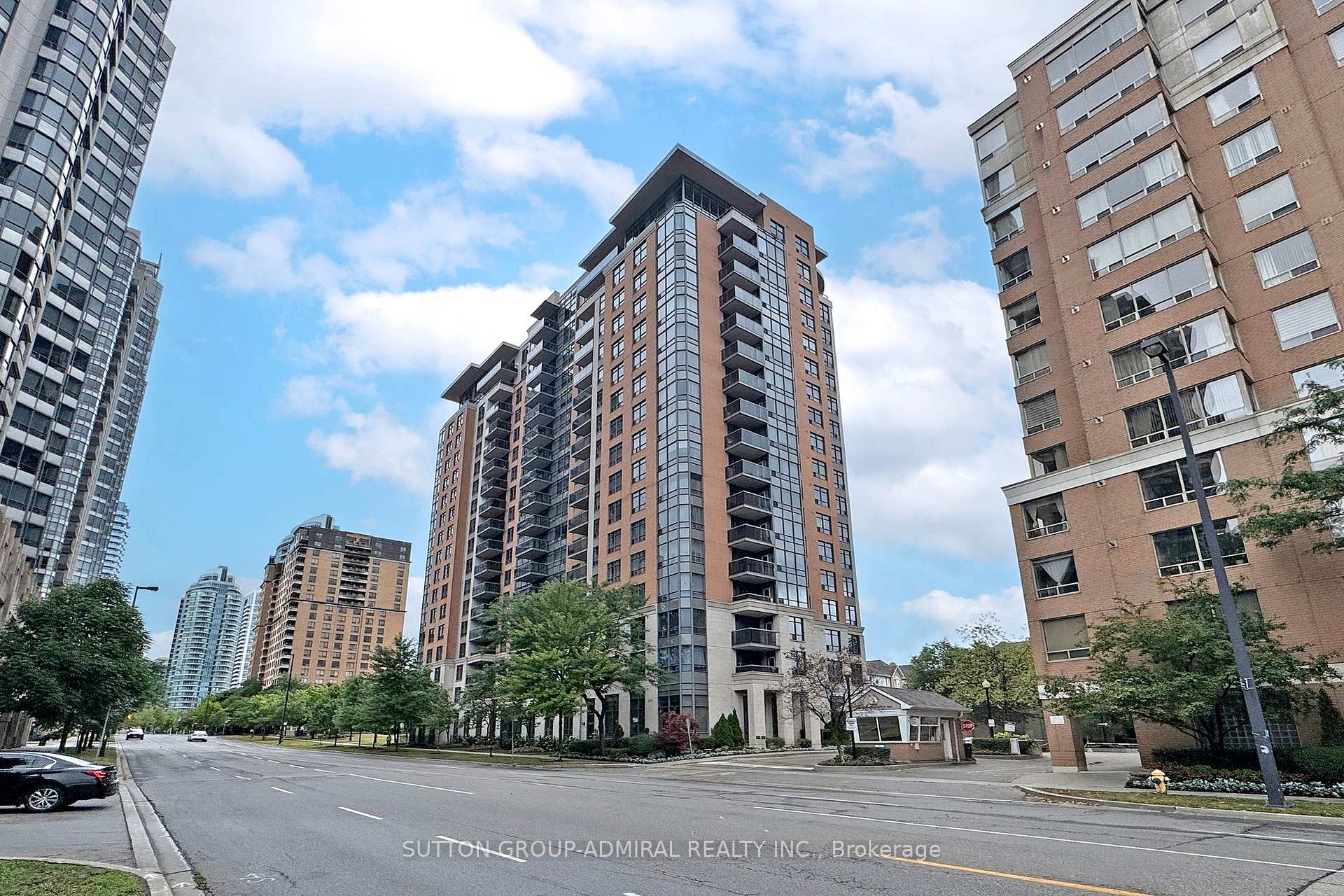 708 - 880 Grandview Way, Toronto, ON M2N 7B2