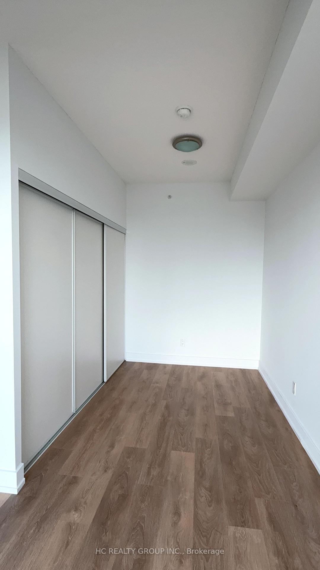 709 - 150 Fairview Mall Drive, Toronto, ON M2J 4T1