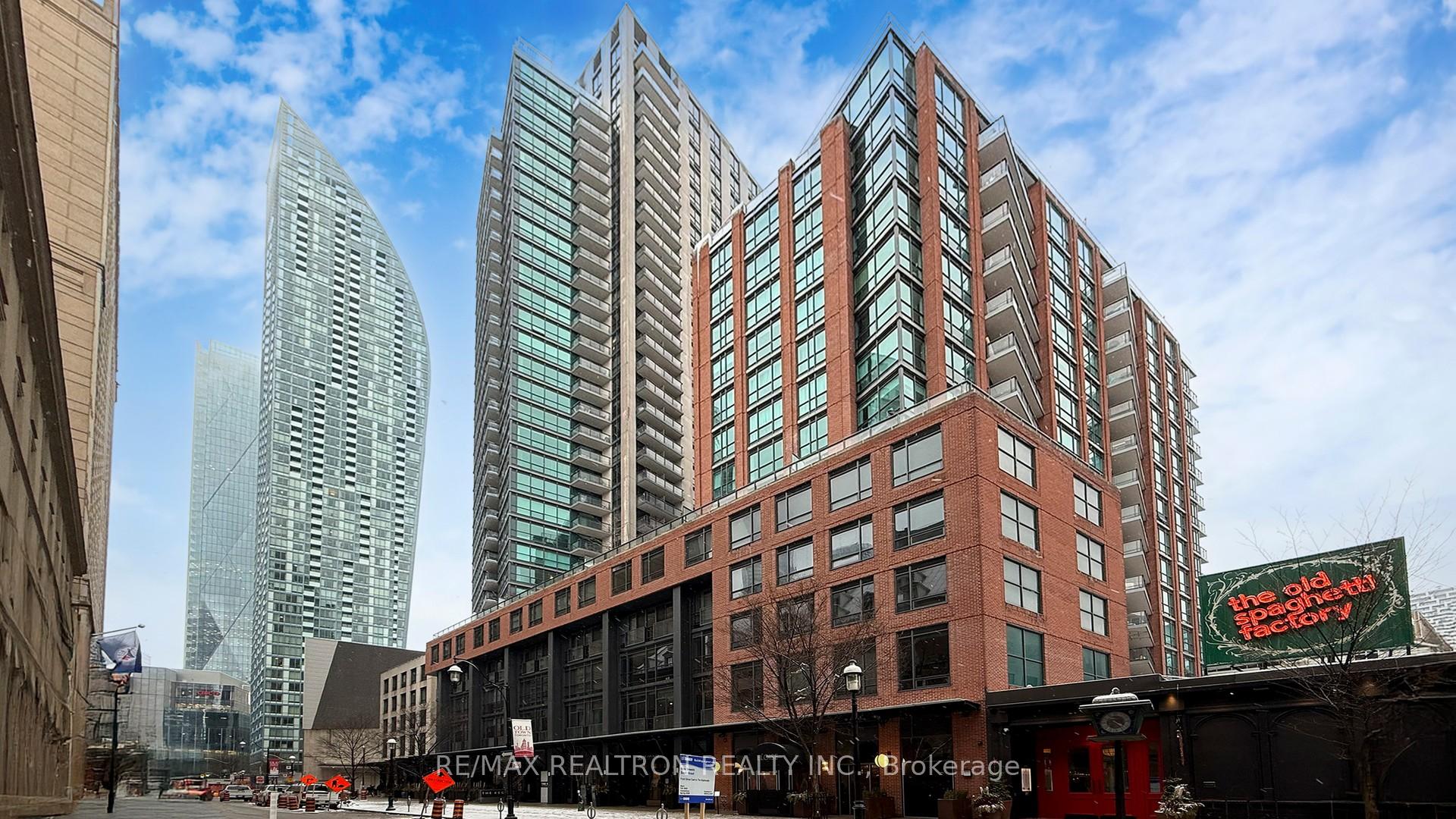 709 - 38 The Esplanade, Toronto, ON M5E 1A1