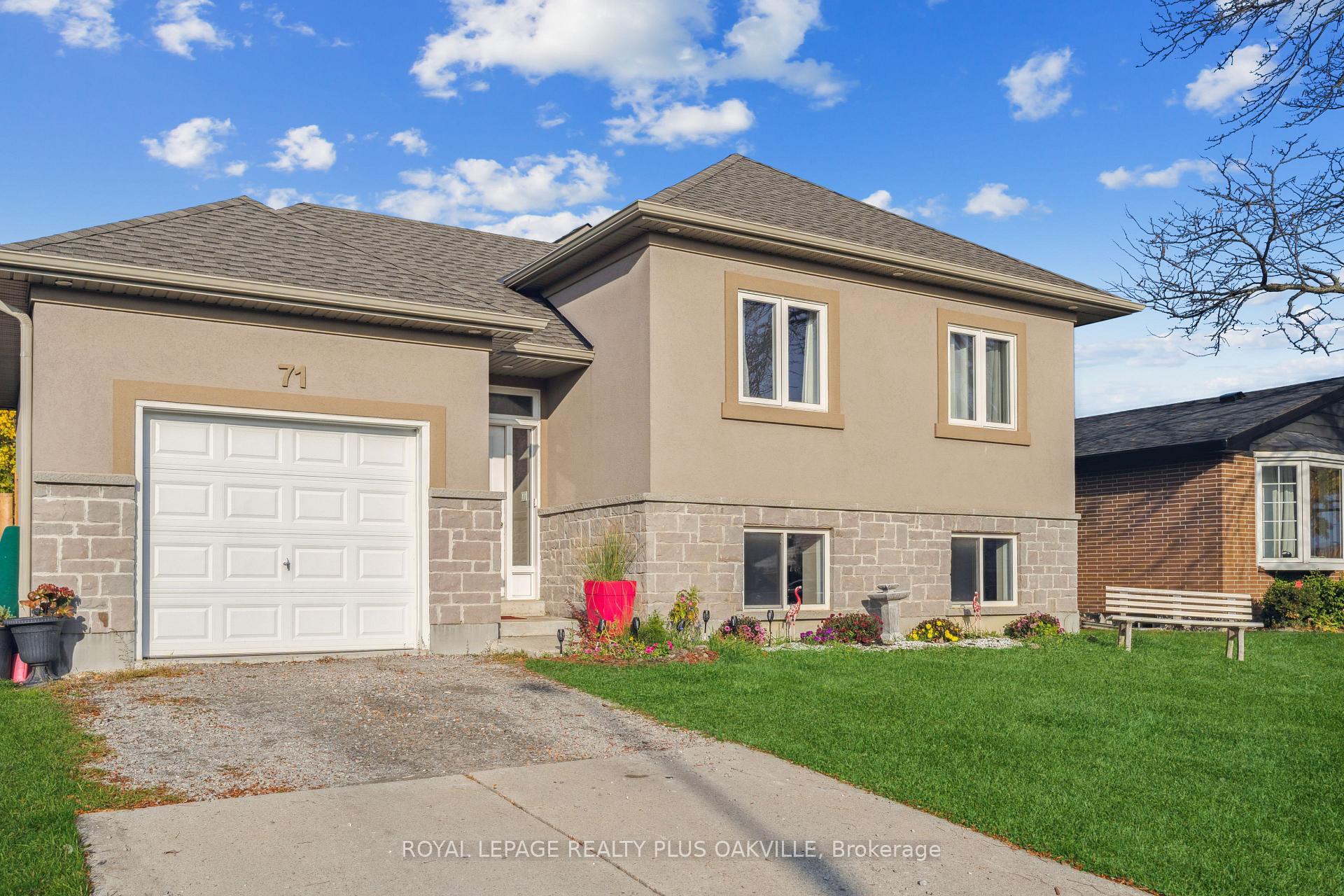 71 Locheed Drive, Hamilton, ON L8T 4L5