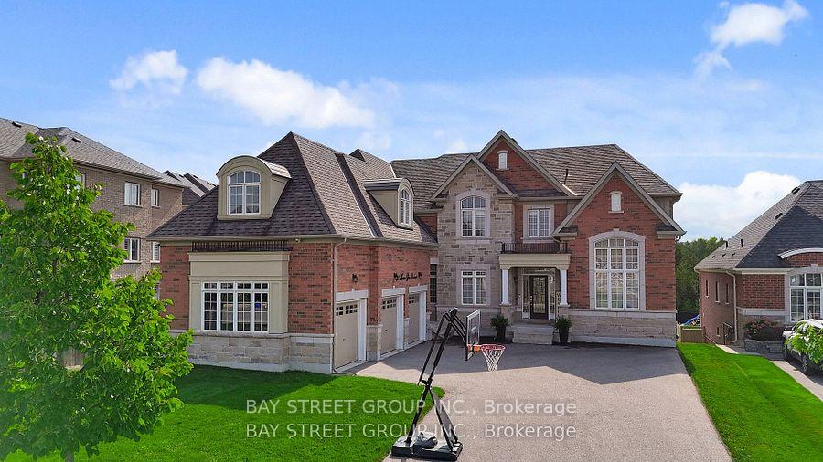 71 MANOR GLEN Crescent, East Gwillimbury, ON L0G 1M0