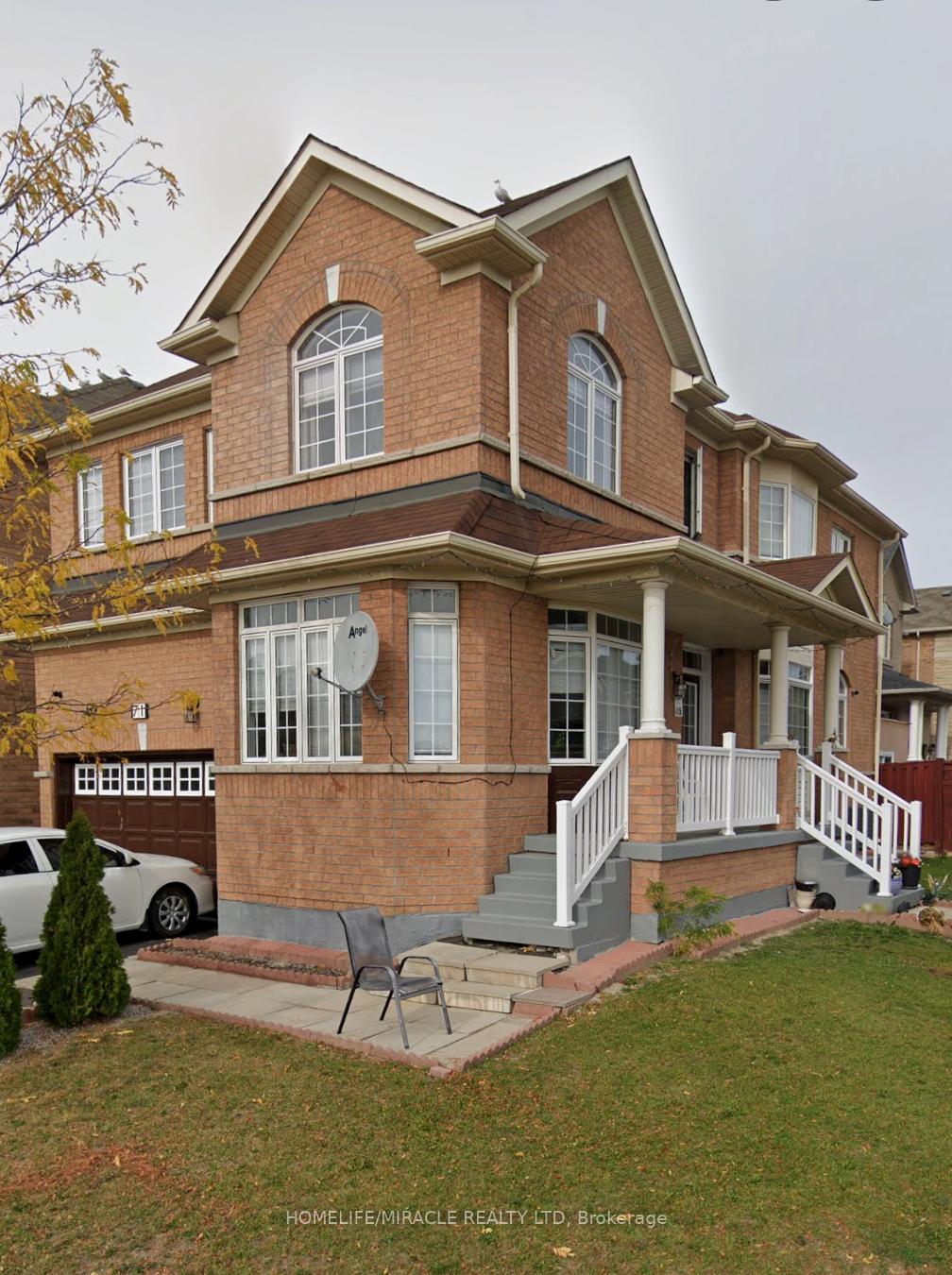 71 Maple Valley Street, Brampton, ON L6P 2H3