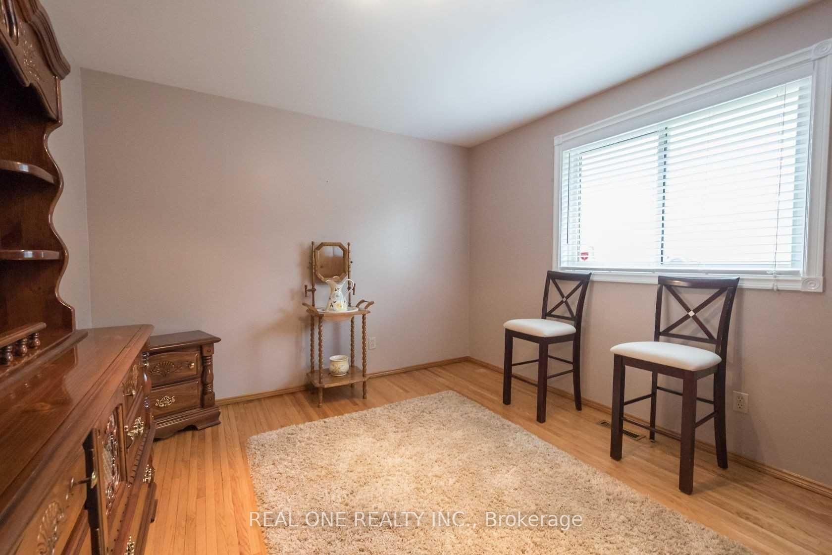 Main - 71 Morgan Road, Hamilton, ON L9X 2W3