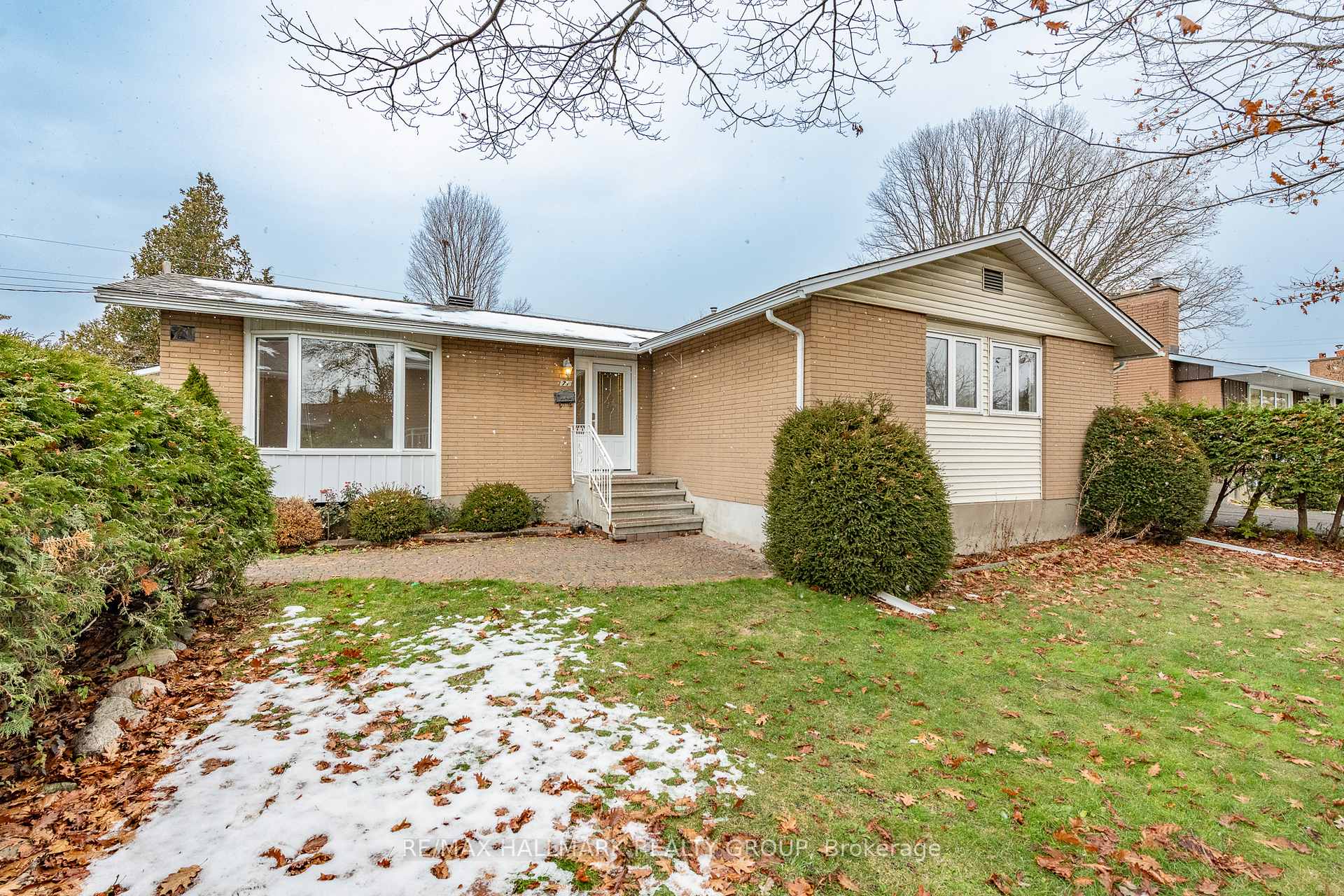 71 Viewmount Drive, Meadowlands - Crestview and Area, ON K2G 3B9