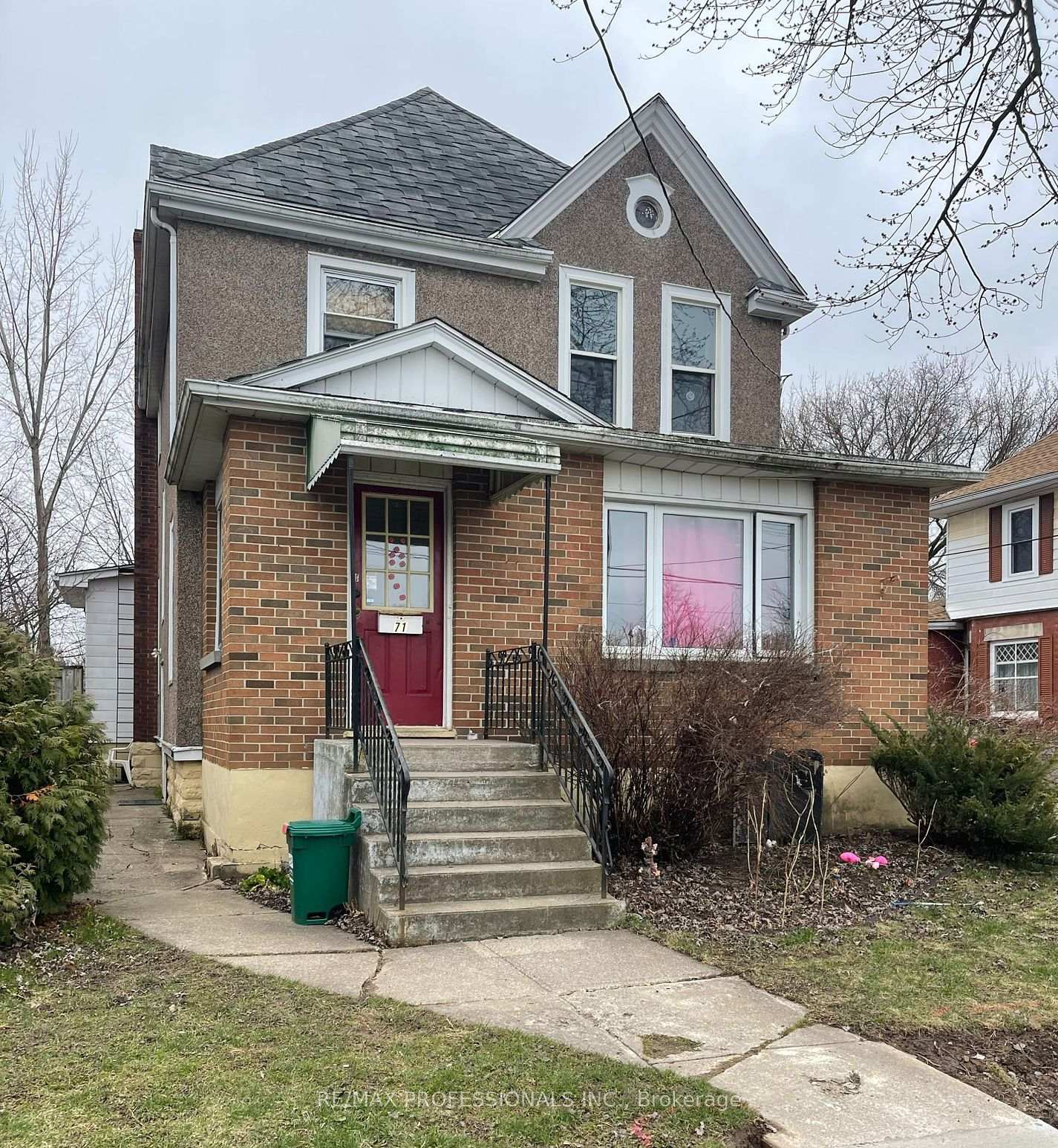 71 Young Street, Welland, ON L3B 4C5