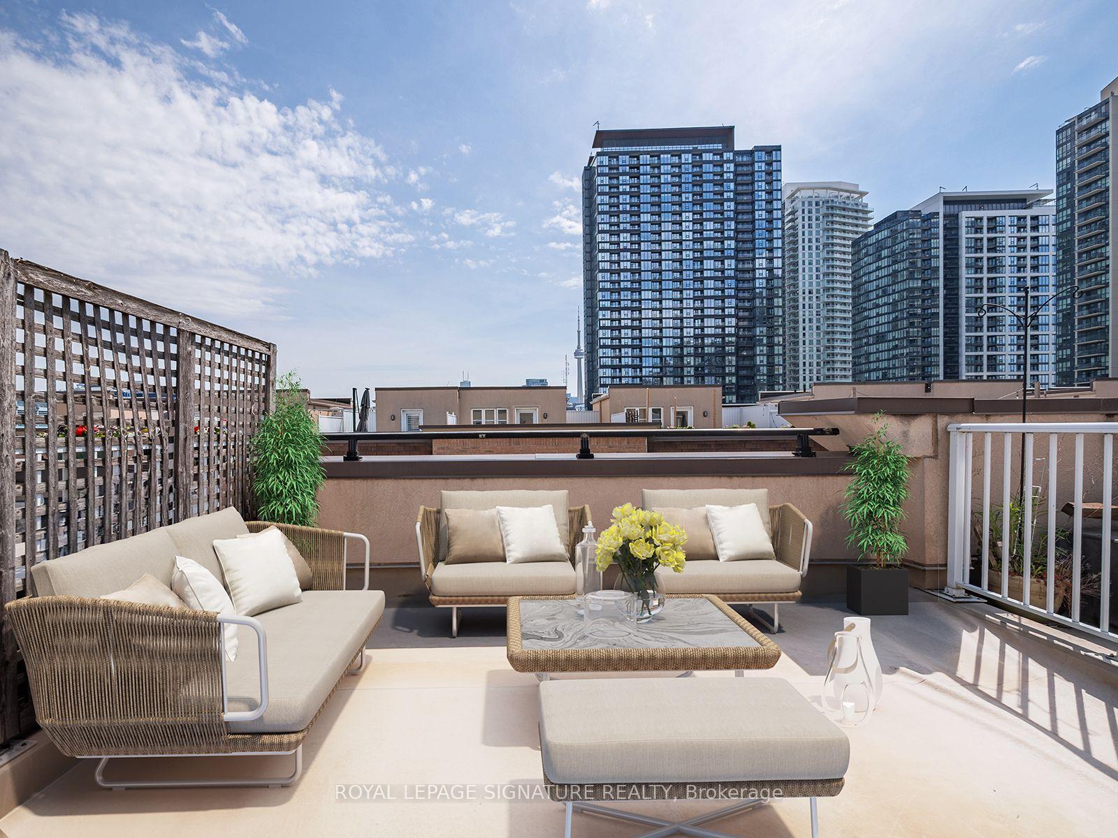 712 - 42 Western Battery Road, Toronto, ON M6K 3P1