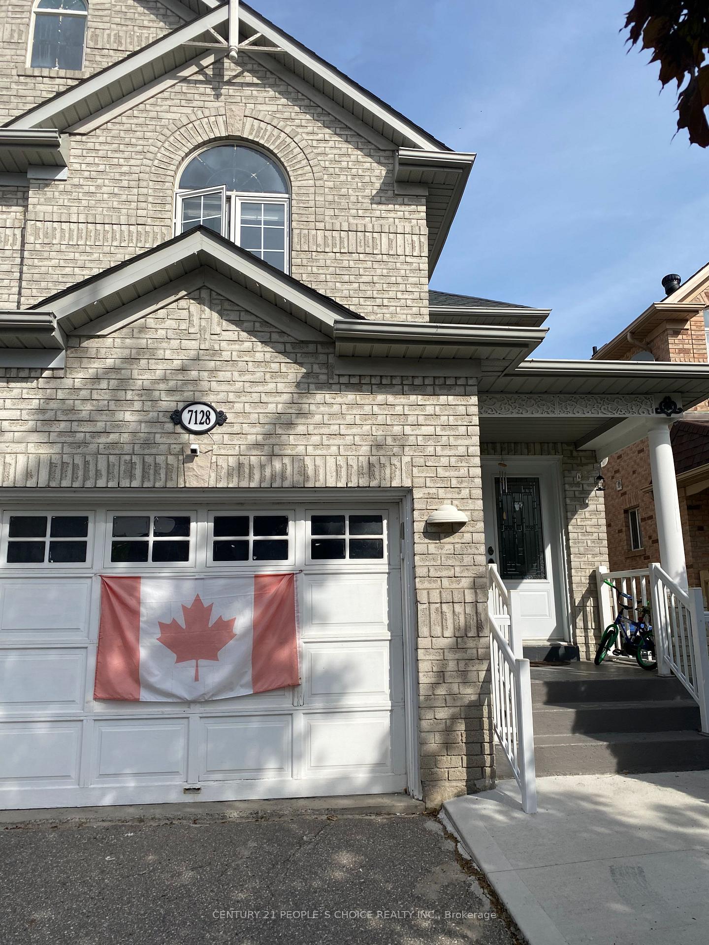 7128 Magistrate Terrace, Mississauga, ON L5W 1E3