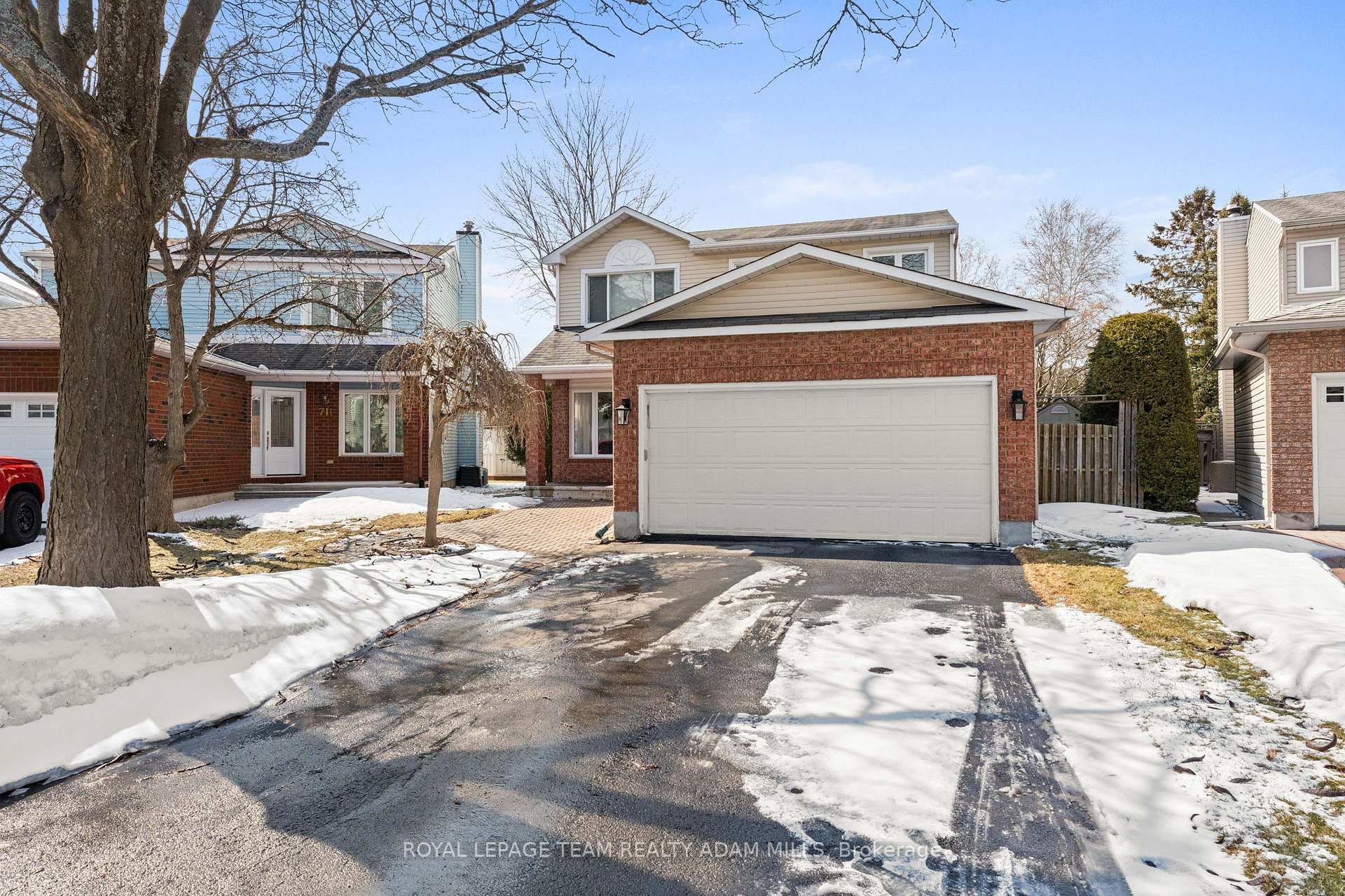 713 Farmbrook Crescent, Orleans - Cumberland and Area, ON K4A 2L6