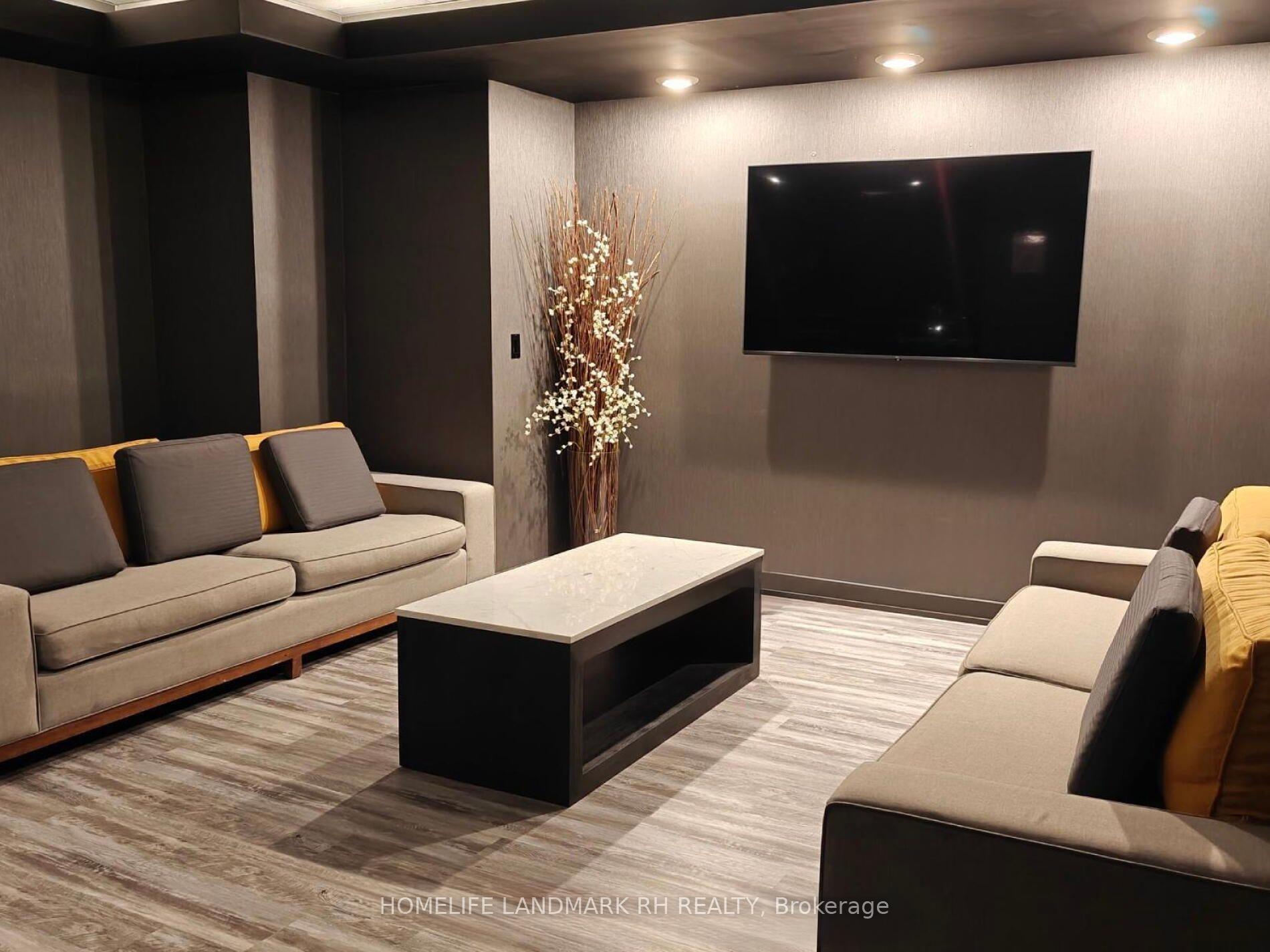 717 - 10 Capreol Court, Toronto, ON M5V 4B3