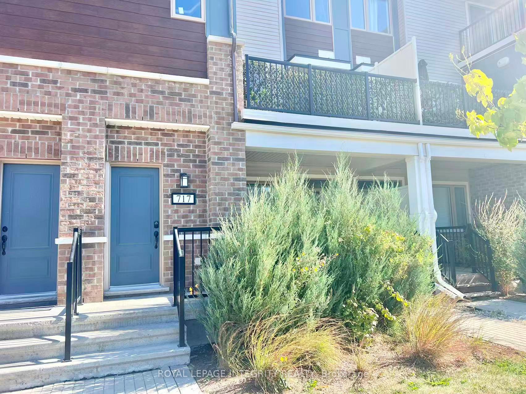 717 Rouncey Road, Kanata, ON K2S 1B6