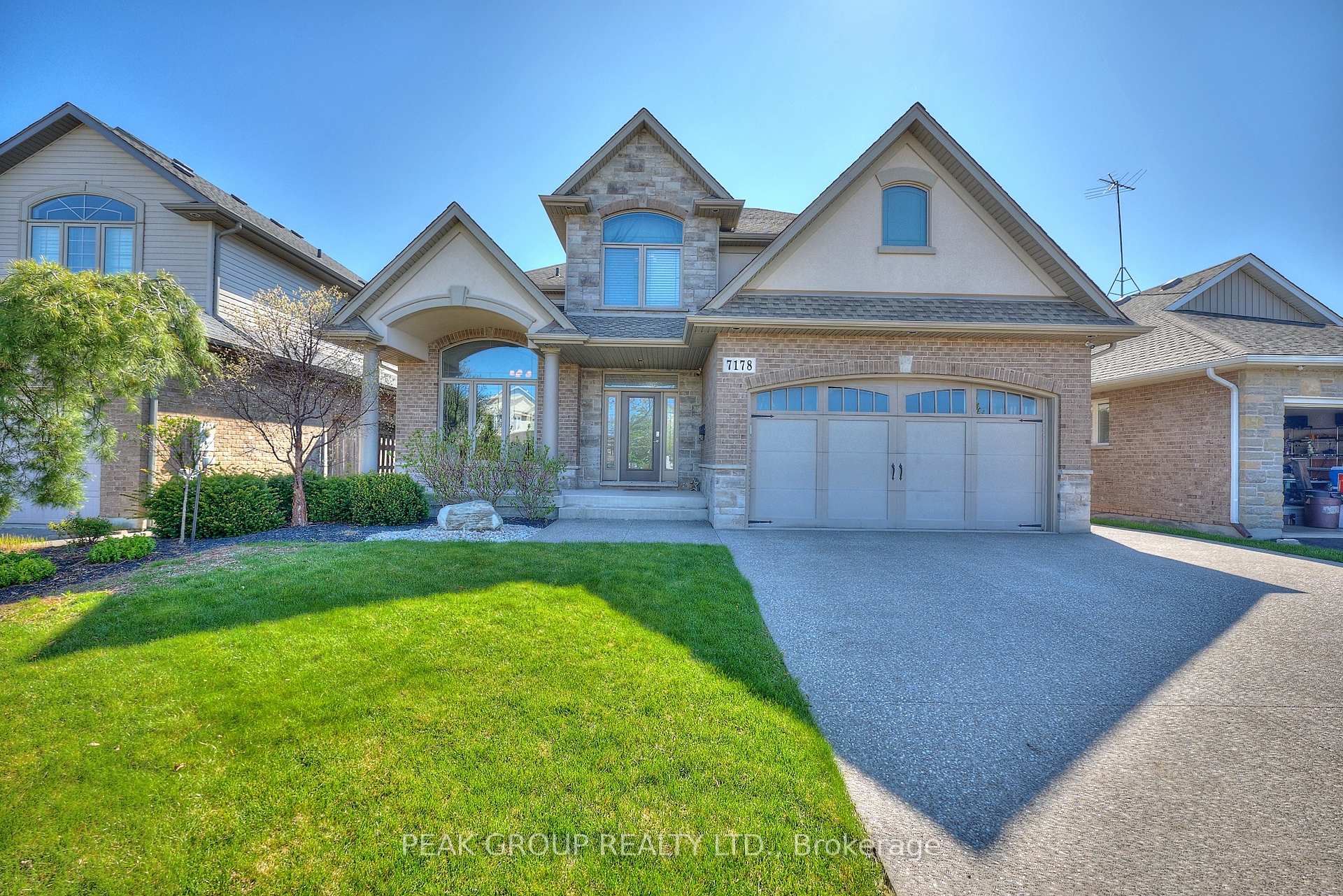 7178 St Michael Avenue, Niagara Falls, ON L2H 3N5