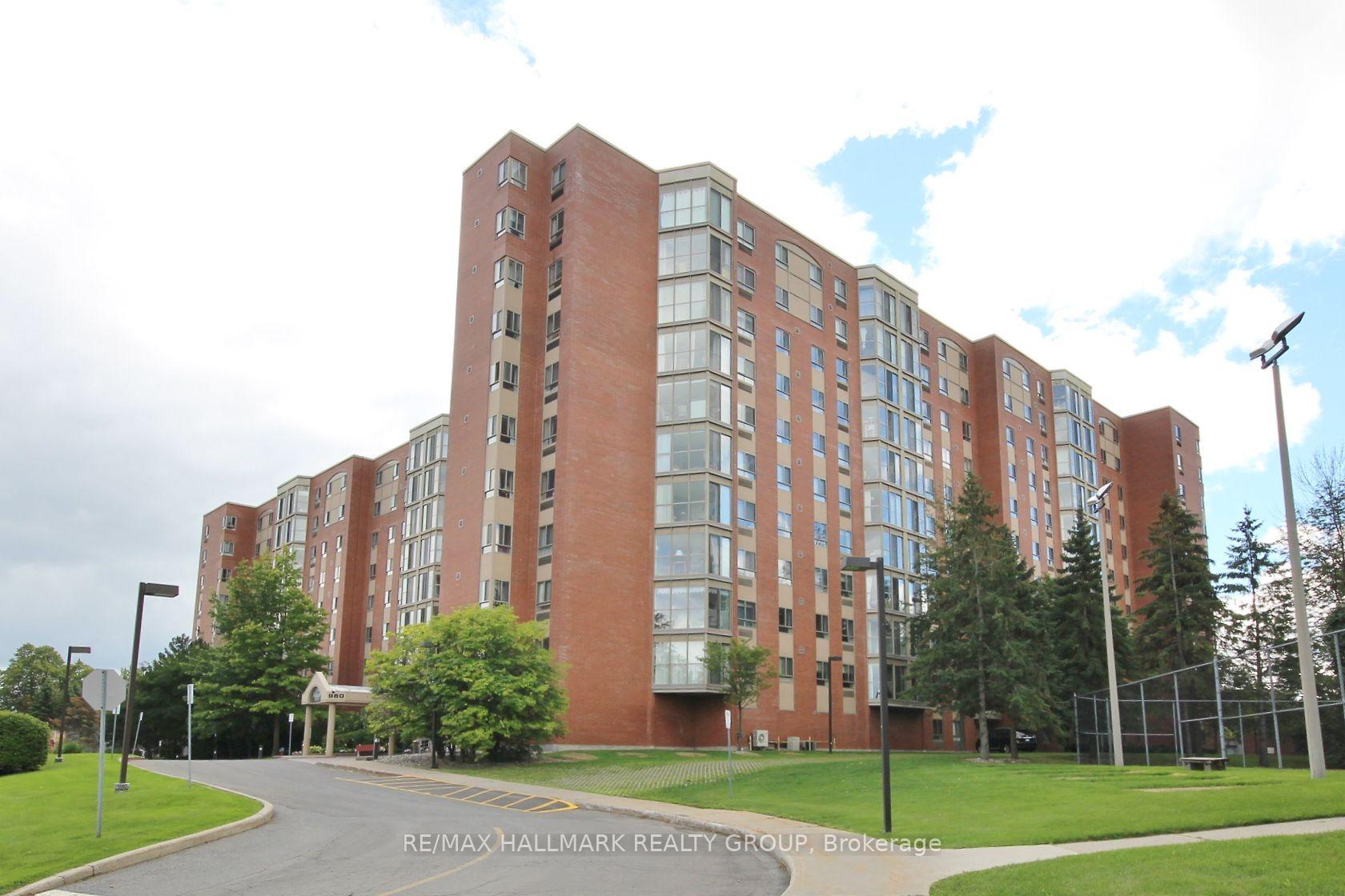 718 - 960 Teron Road, Kanata, ON K2K 2B6