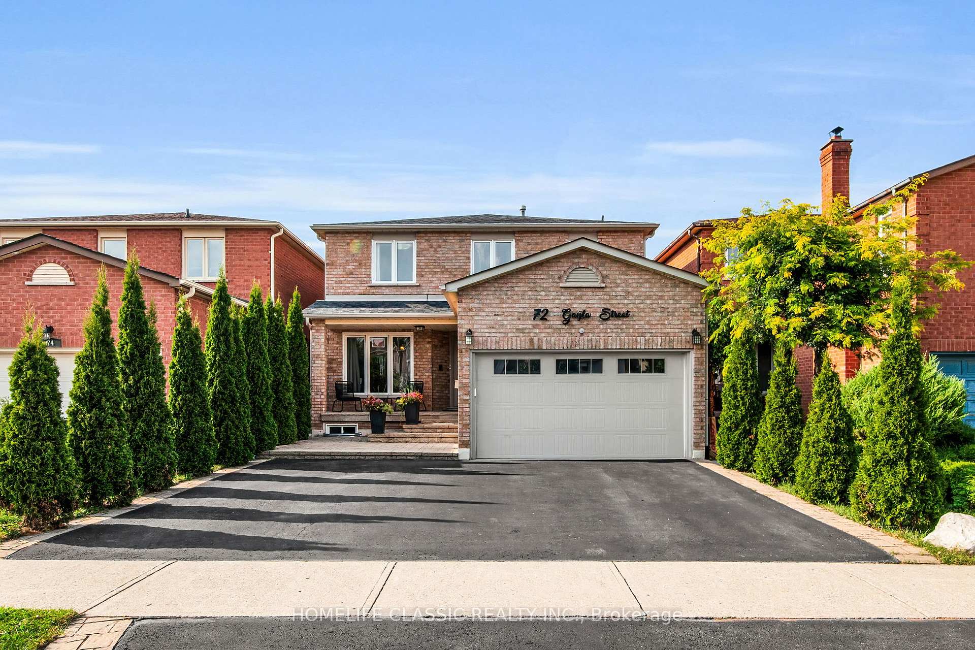 72 Gayla Street, Vaughan, ON L4J 6G1