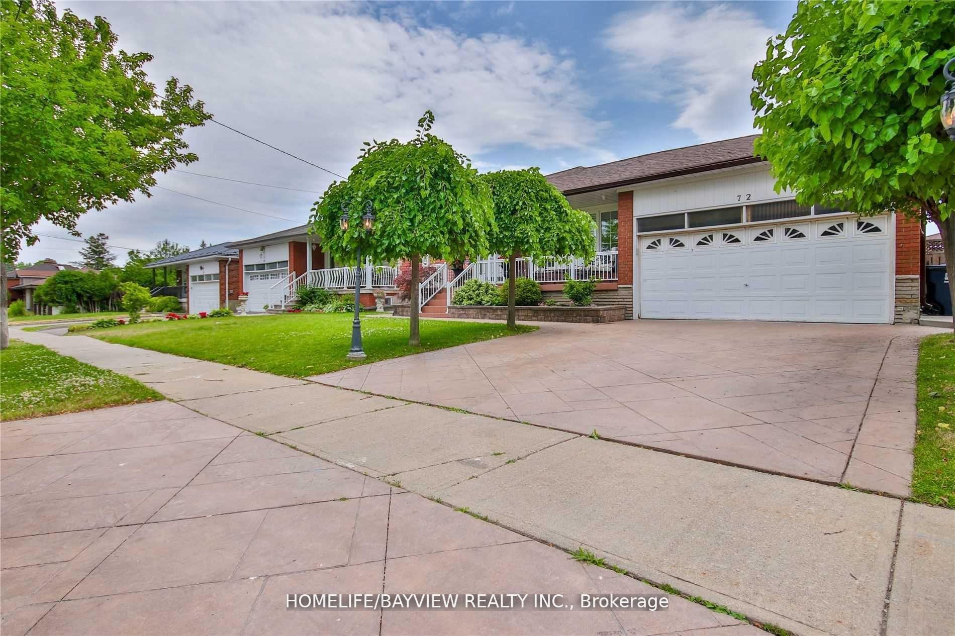 72 Keegan (Lower) Crescent, Toronto, ON M3J 1G2