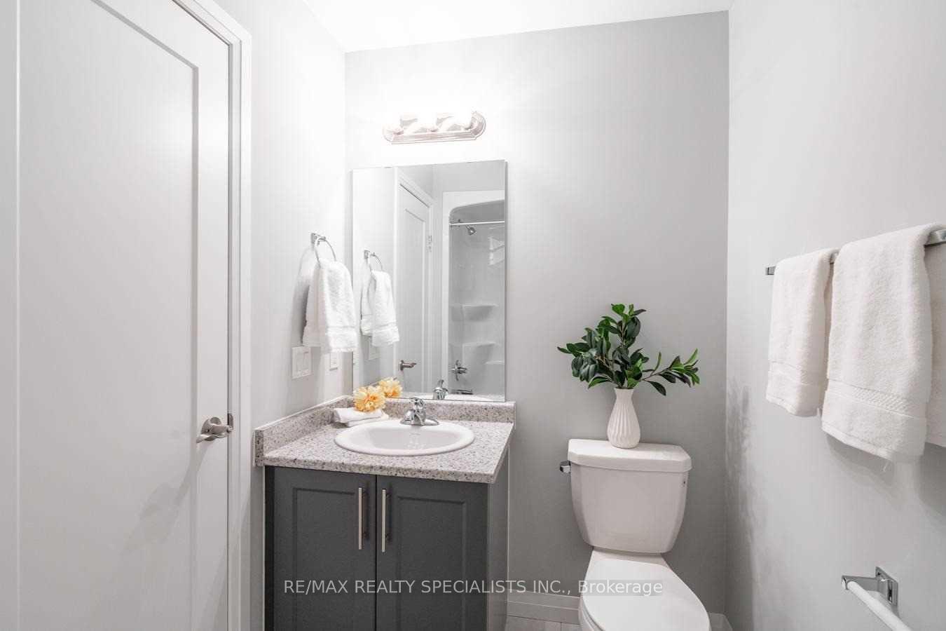 72 Laguna Village Crescent, Hamilton, ON L0R 1P0