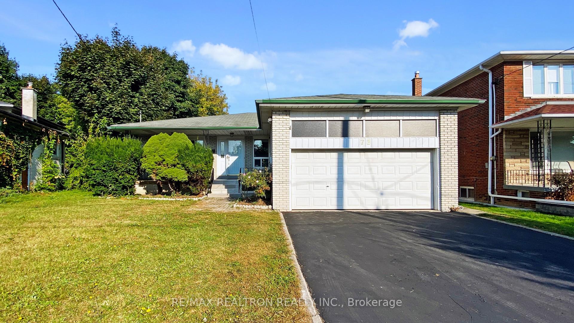 72 Mosedale Crescent, Toronto, ON M2J 3A4