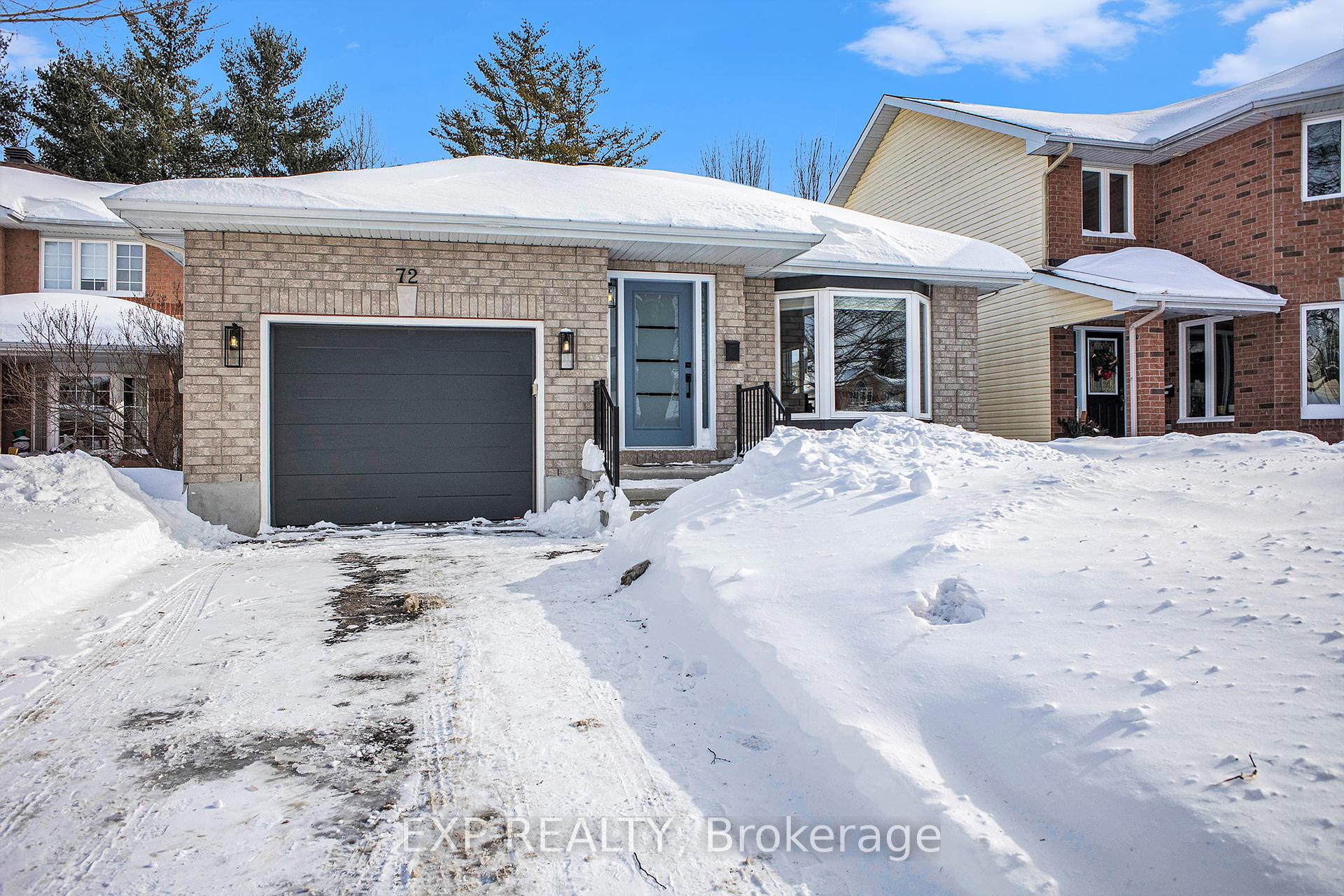 72 Newcastle Avenue, Kanata, ON K2K 3B5