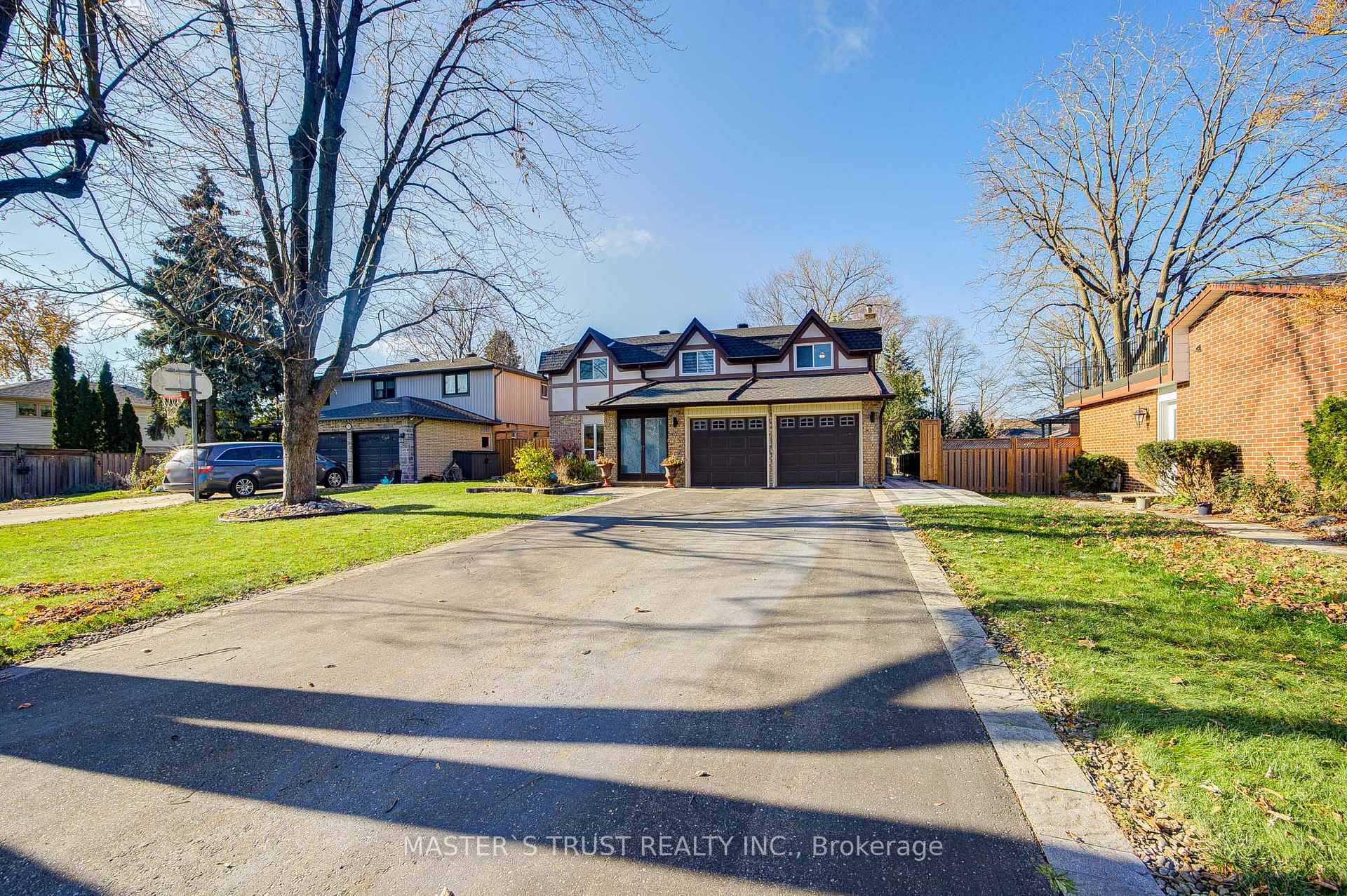 72 Rose Way, Markham, ON L3P 3S6