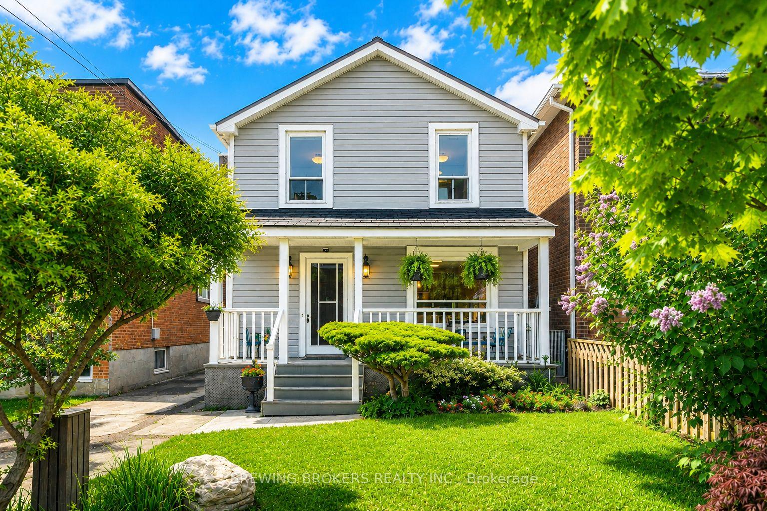 72 Thirteenth Street, Toronto, ON M8V 3H6