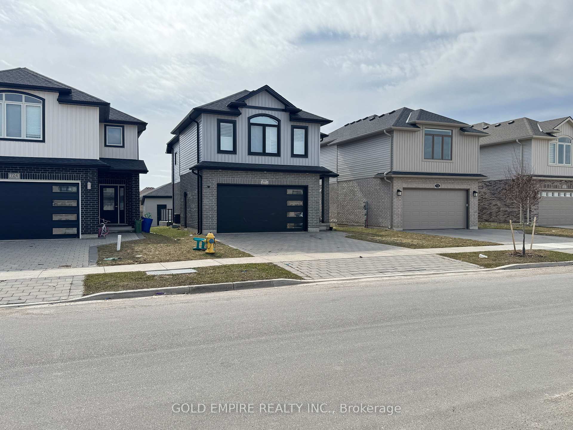 720 Freeport Street, London North, ON N6G 0R3