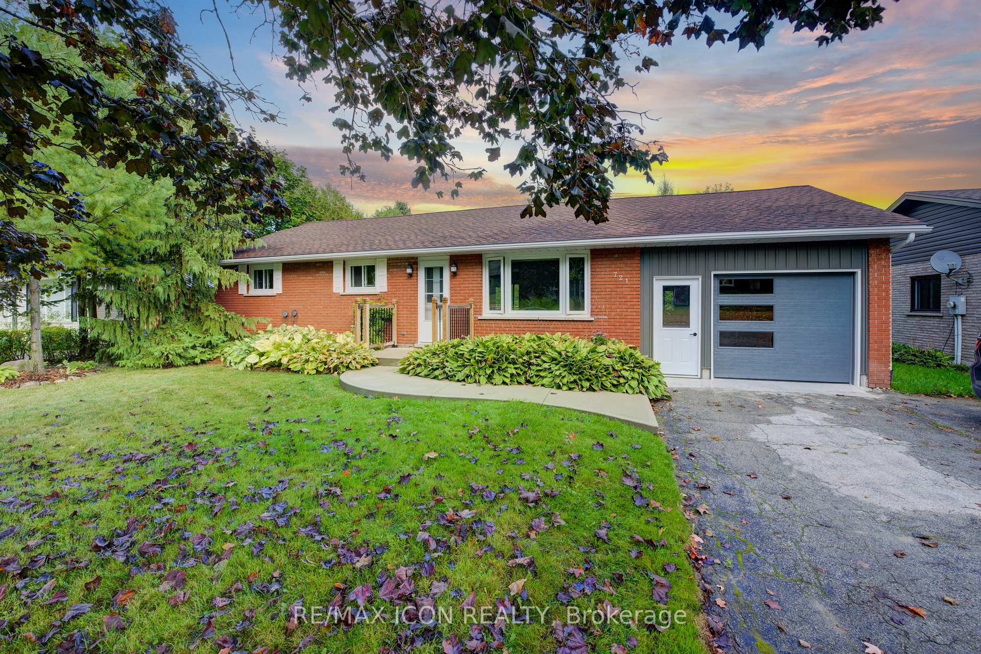 721 Waterloo Street, Wellington North, ON N0G 2L3