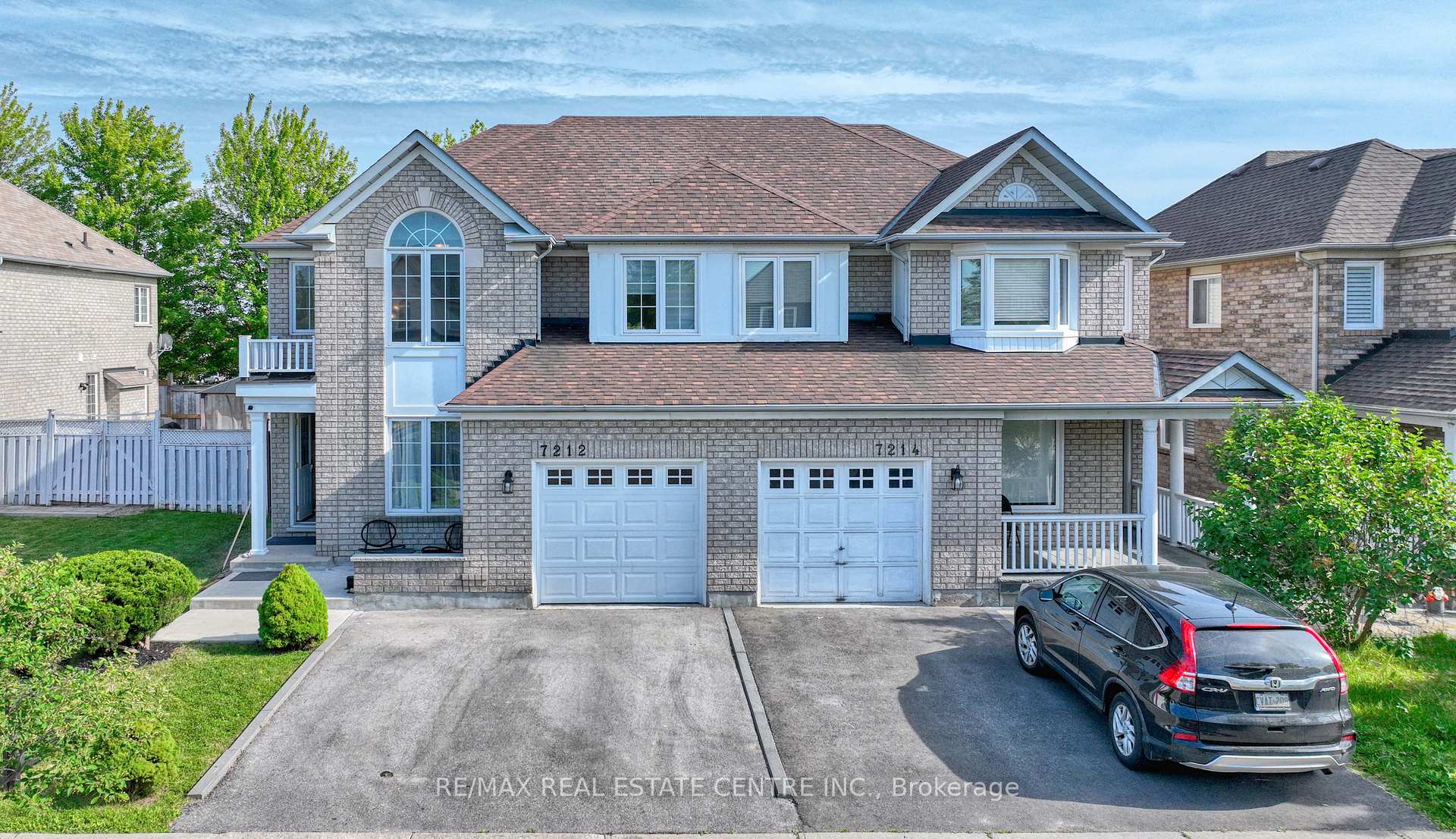 7212 Torrisdale Lane, Mississauga, ON L5N 7Y8