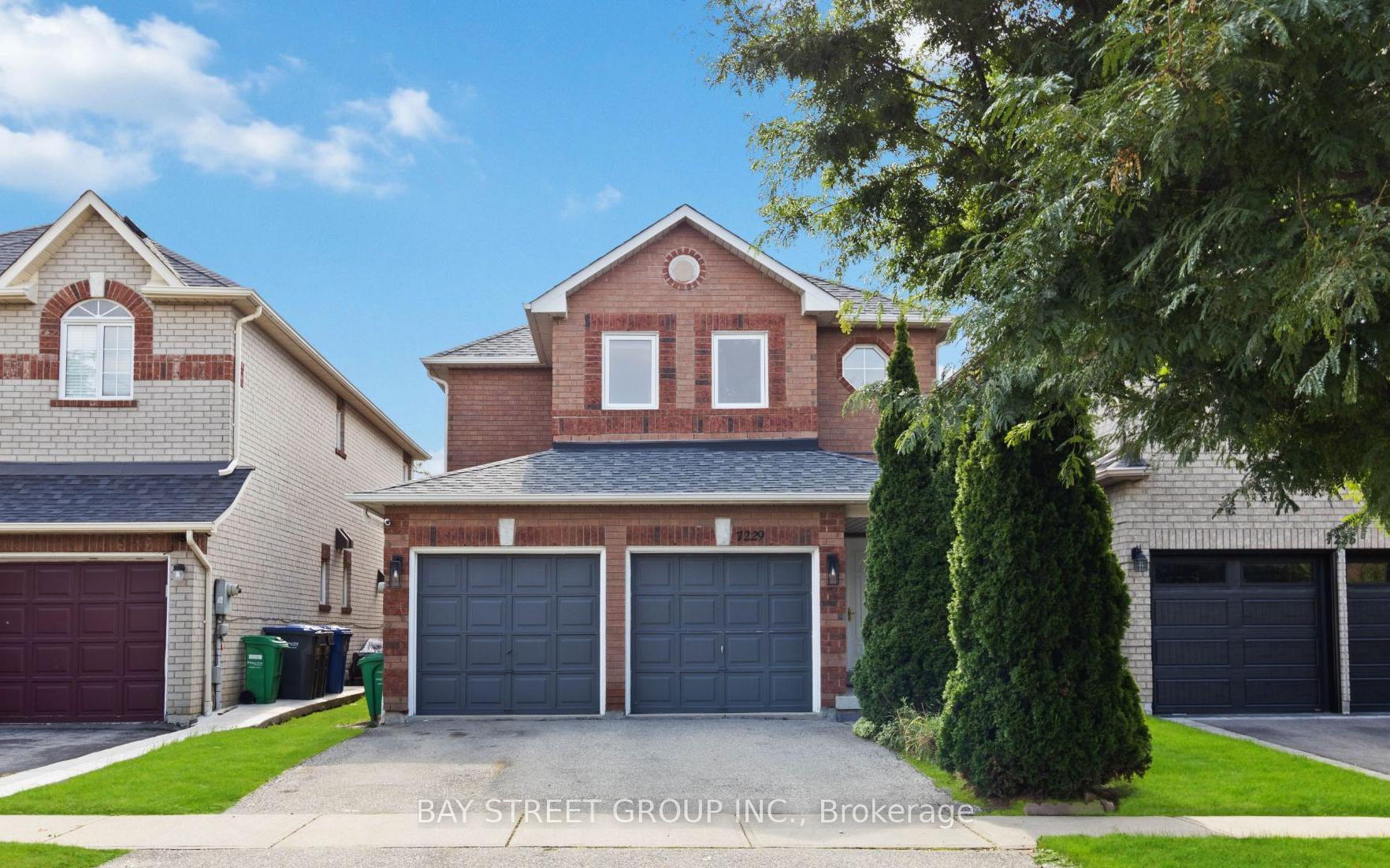 7229 Dime Crescent, Mississauga, ON L5W 1K5