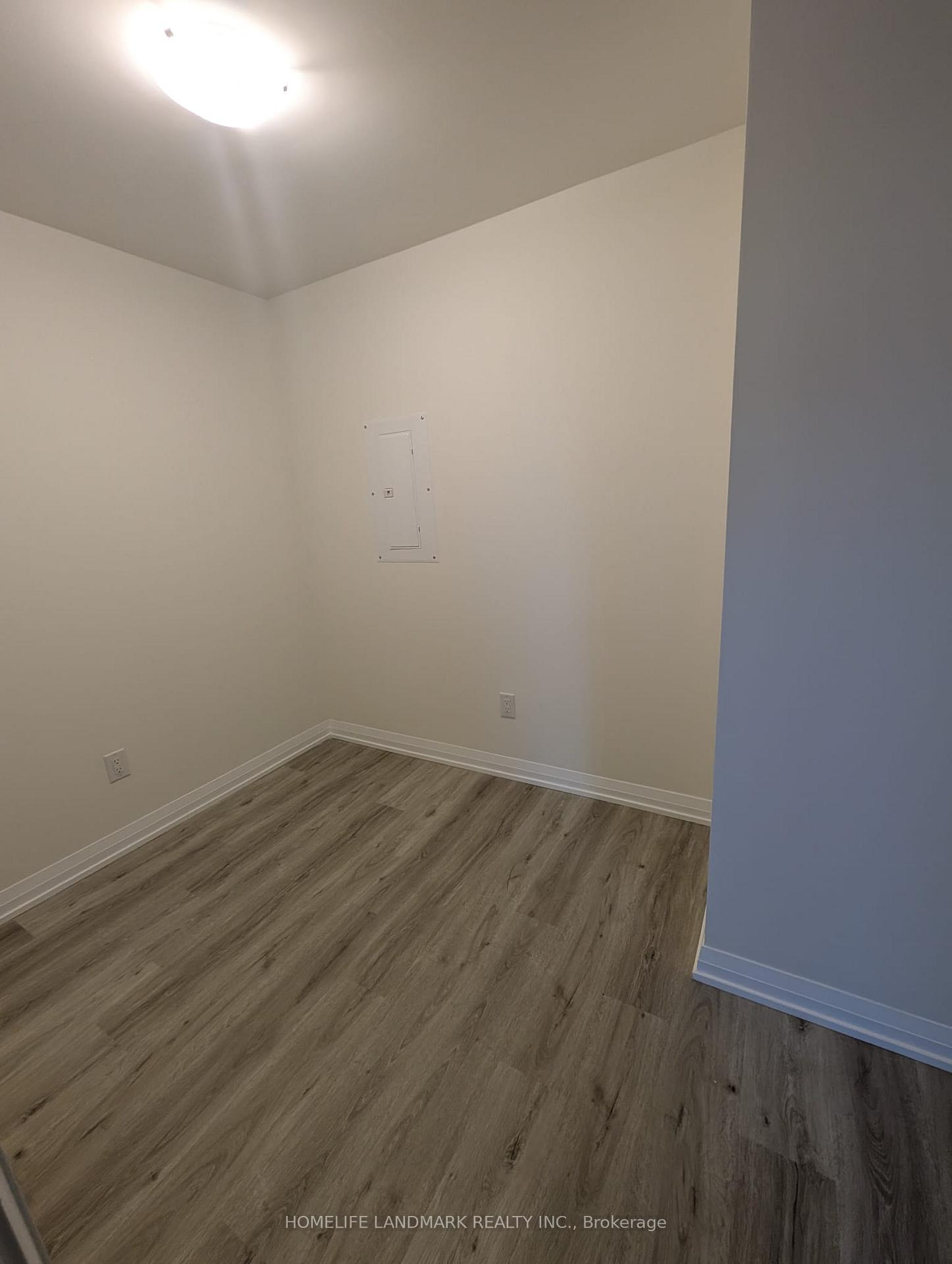 725 - 3270 Sheppard Avenue, Toronto, ON M1T 0B5