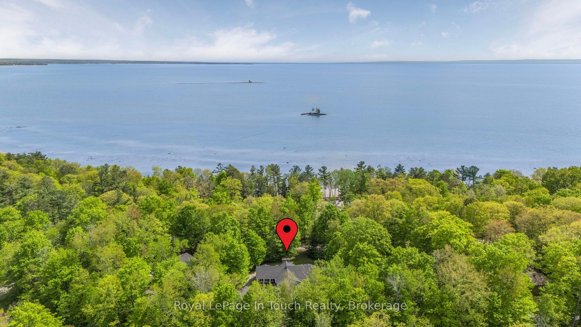 726 Pennorth Drive, Tiny, ON L0L 2J0