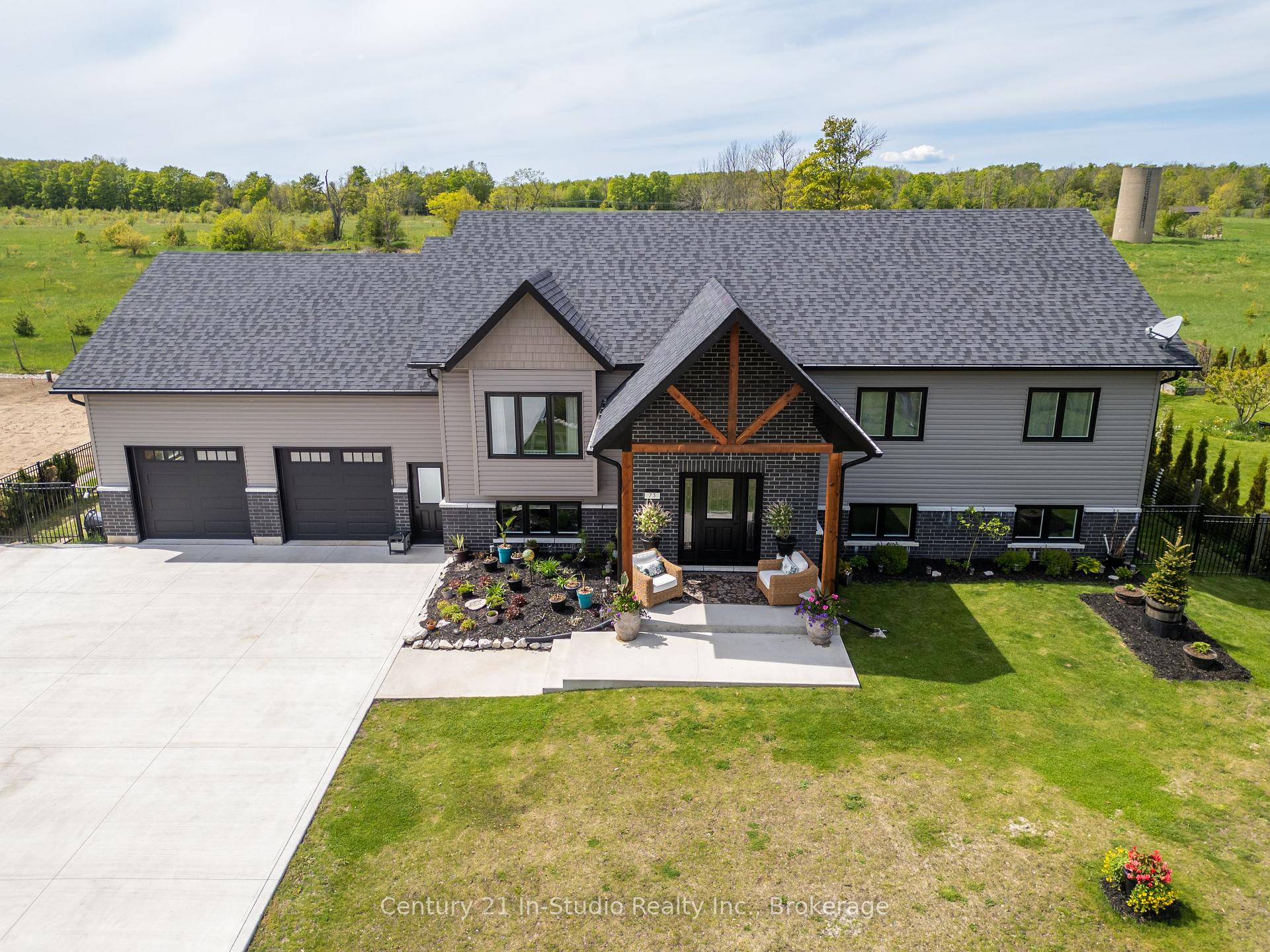 73 Everett Road, South Bruce Peninsula, ON N0H 2T0
