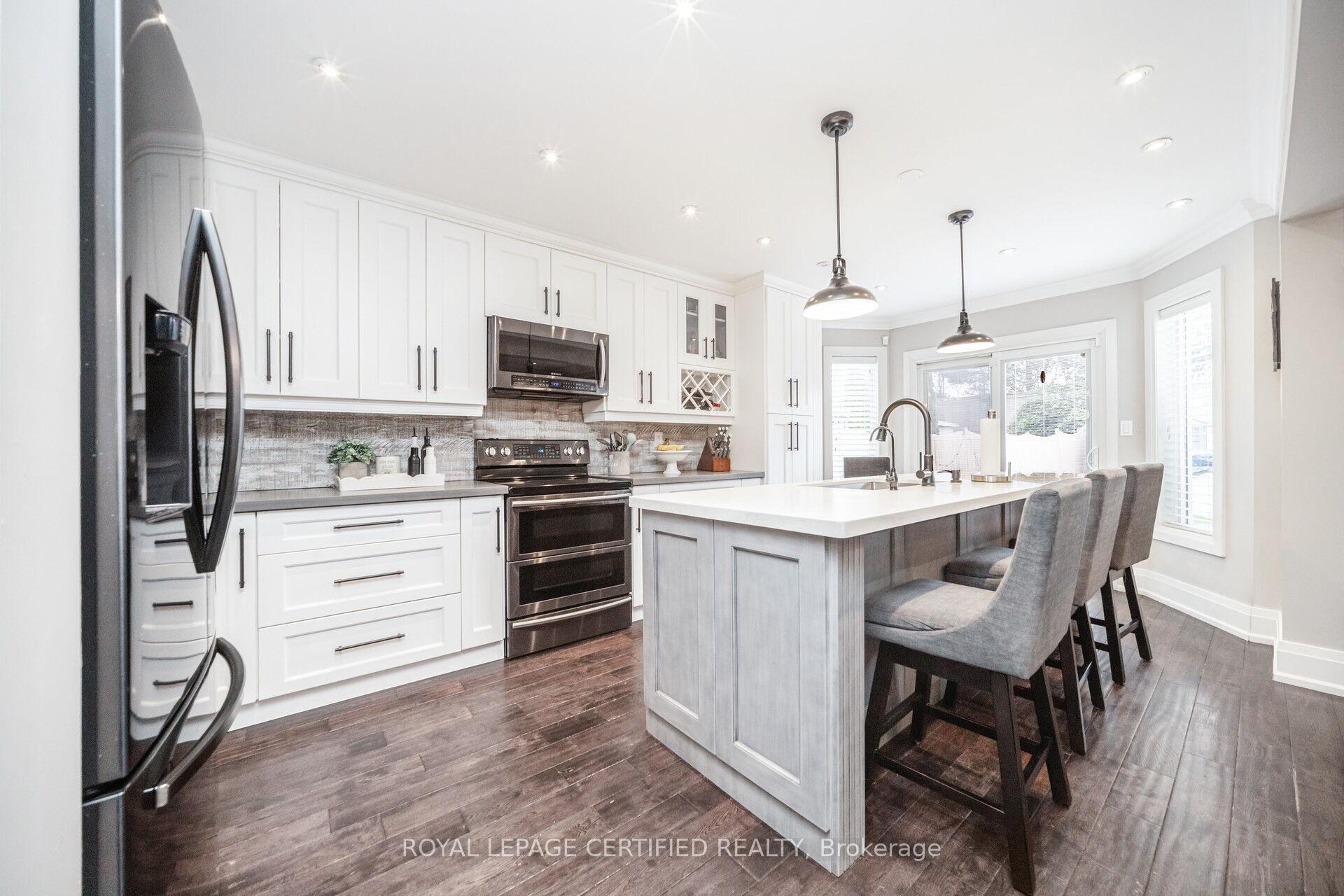 73 Headwater Road, Caledon, ON L7E 2W4